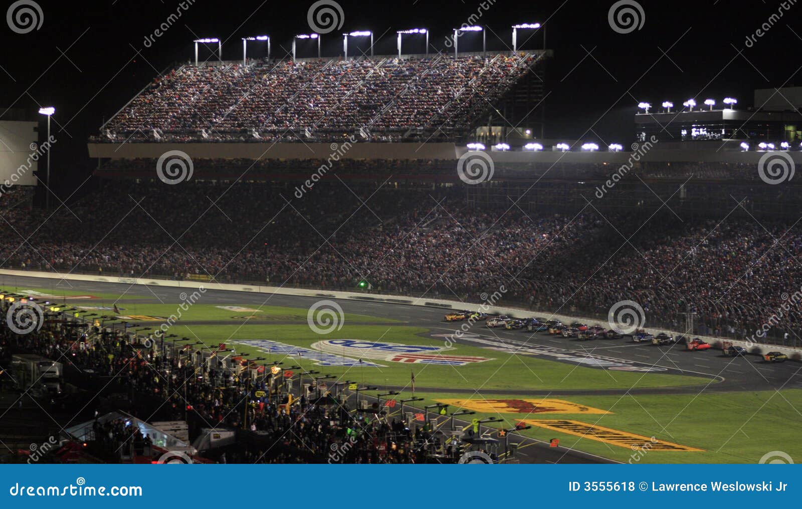 Night Racing at Lowes Motor Speedway Editorial Stock Photo - Image of ...