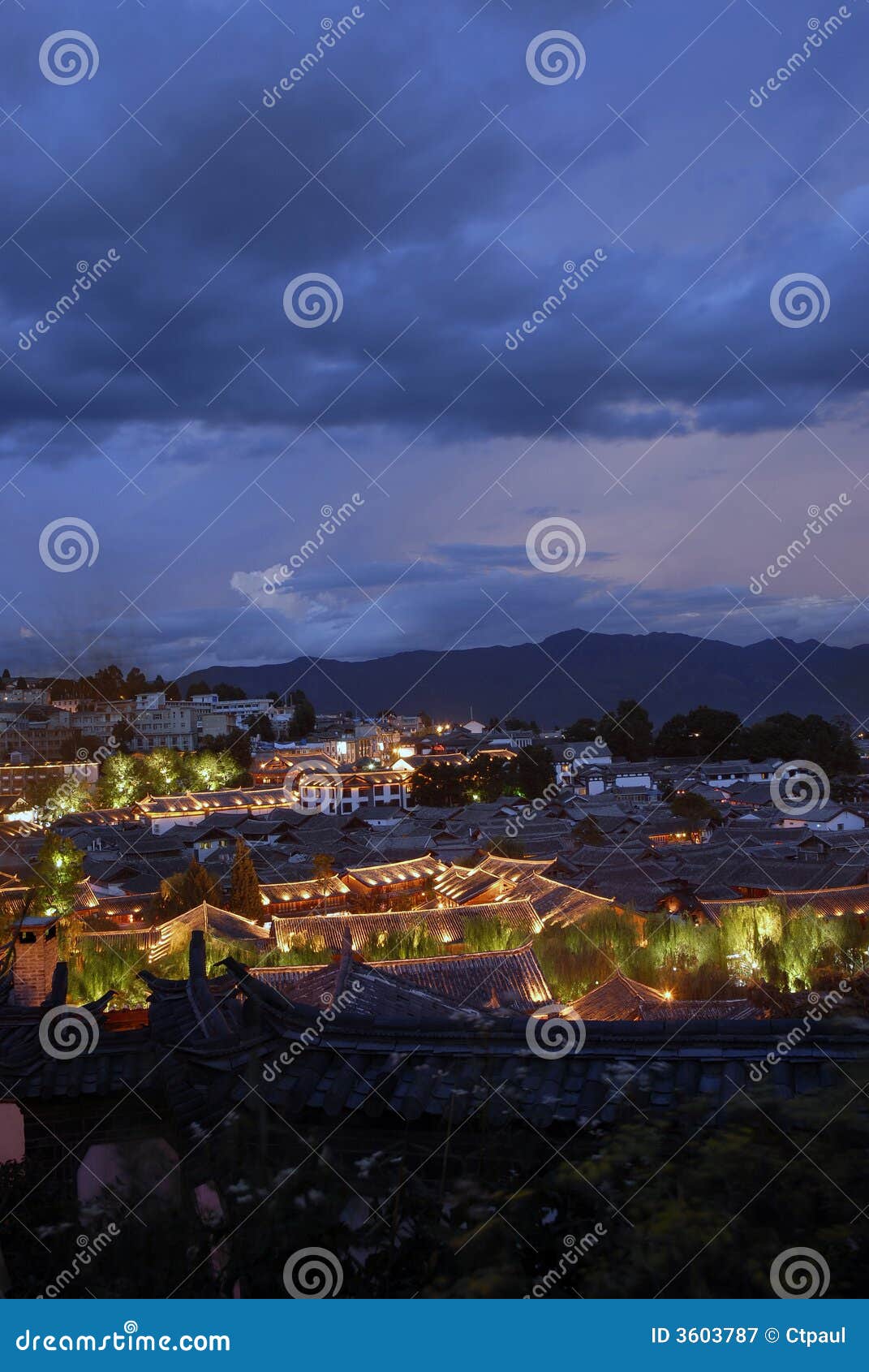 Night scene of Lijiang stock image. Image of blue, china - 3603787