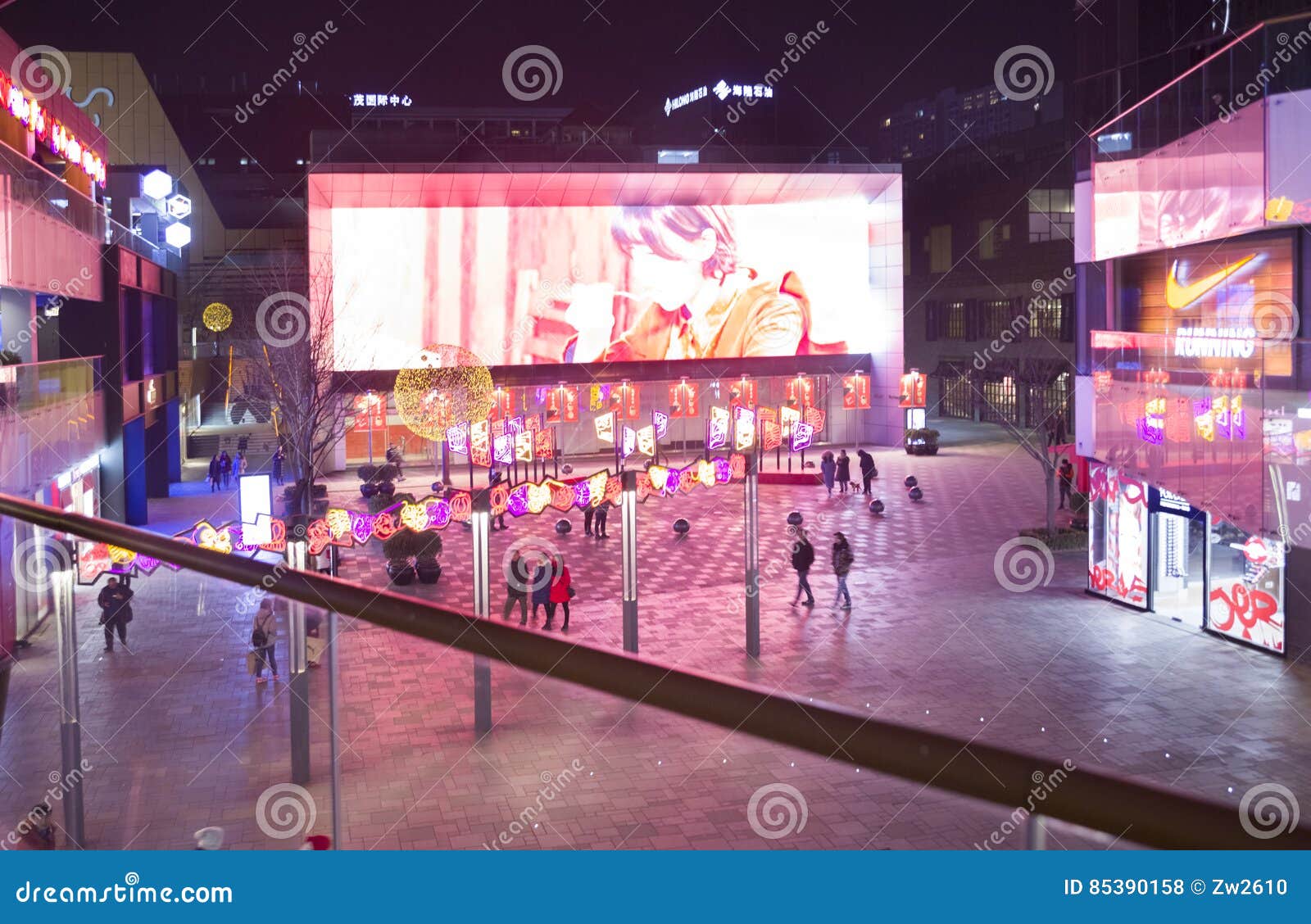 NIGHT SCENE editorial stock photo. Image of dark, display - 85390158