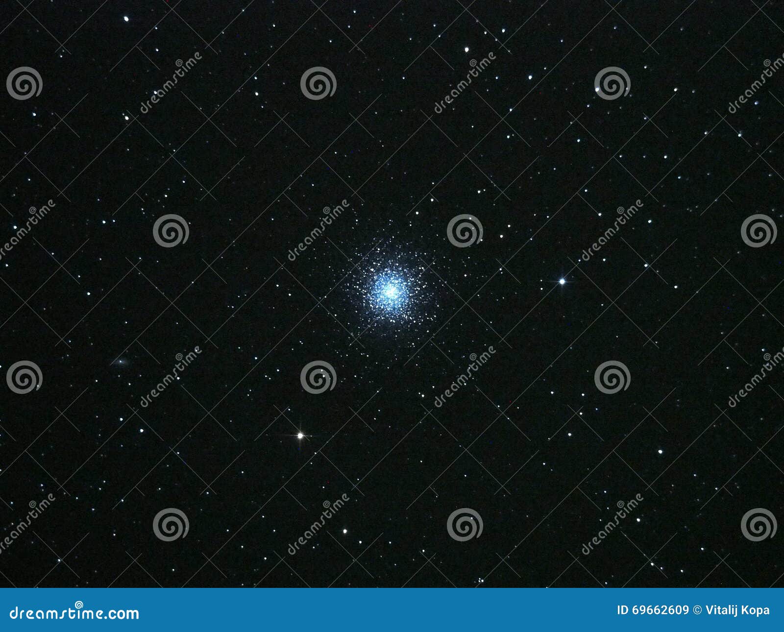 Night Sky Stars and Hercules Cluster M13 Stock Image - Image of ...