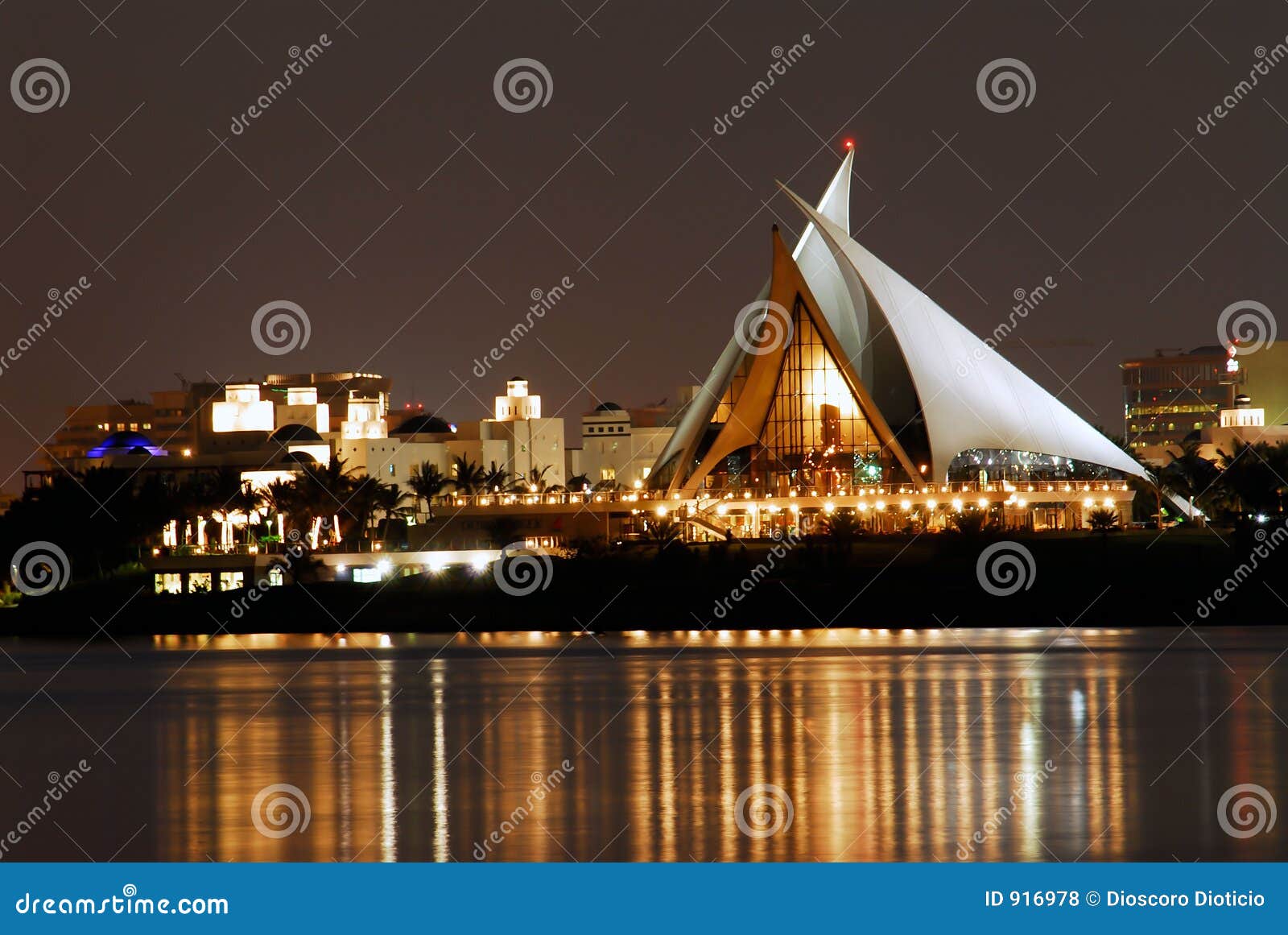 Night splendor stock photo. Image of putting, night, scene - 916978