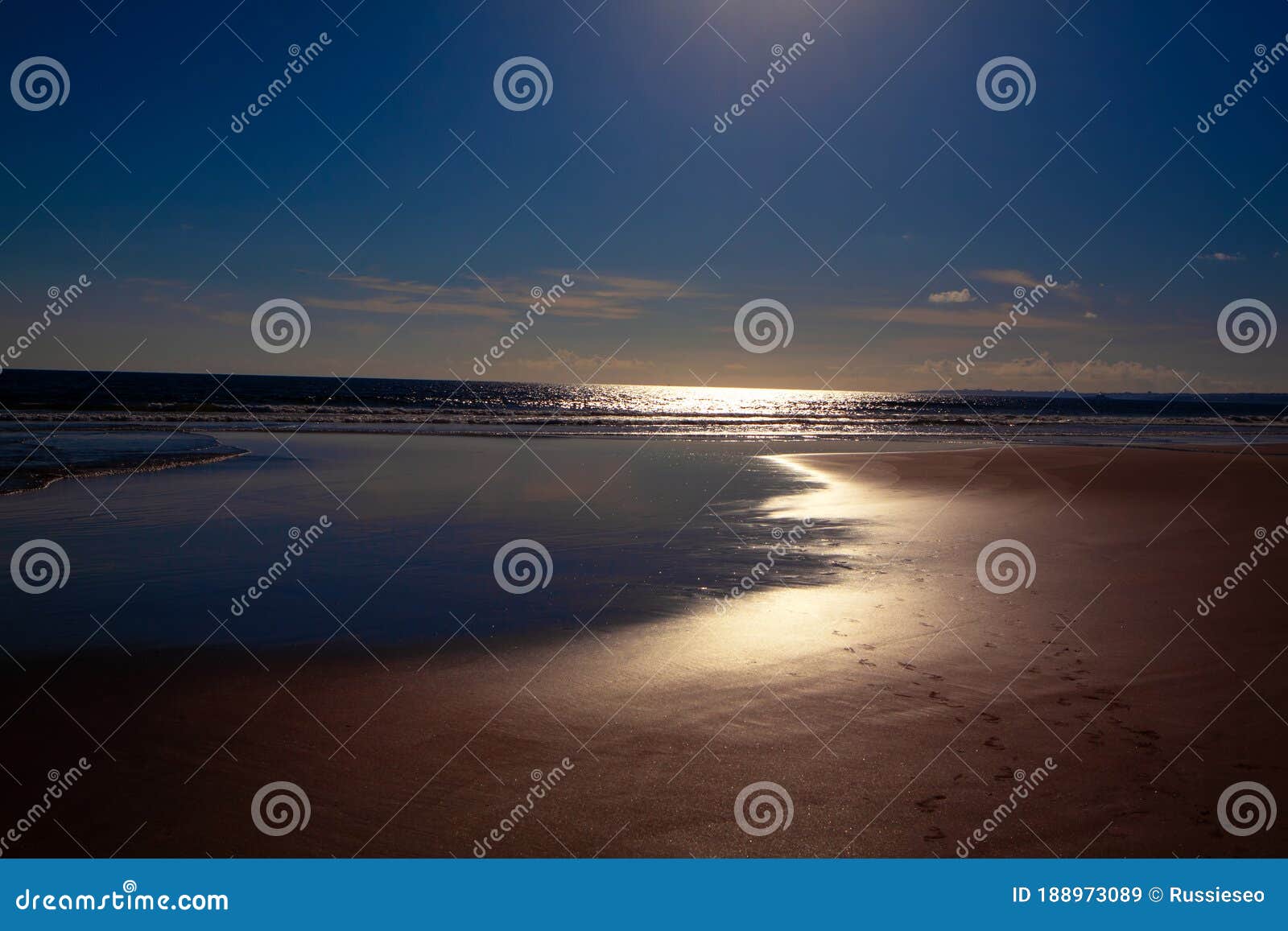 Night Tide in the Moonlight Stock Image - Image of ocean, people: 188973089