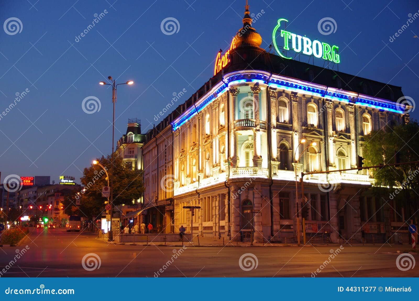 Night Varna, Bulgaria editorial photography. Image of bulgaria - 44311277