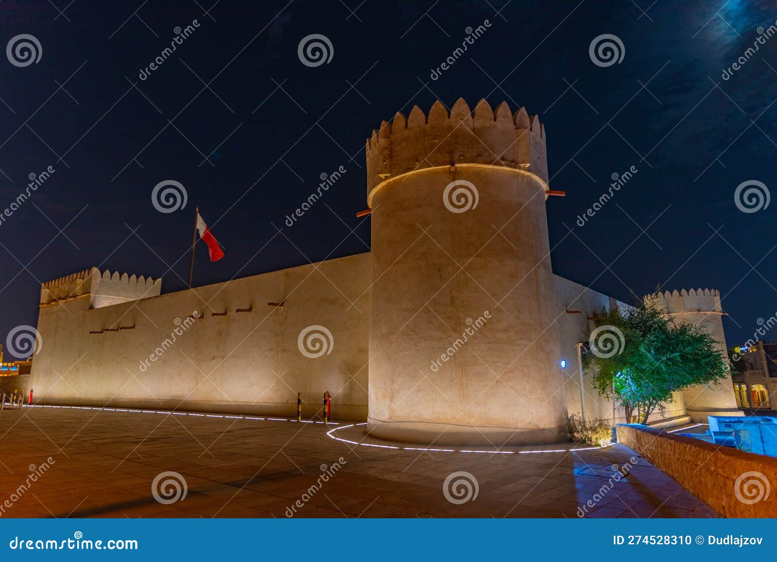 Night View of Al Koot Fort at Doha, Qatar Stock Photo - Image of wall ...