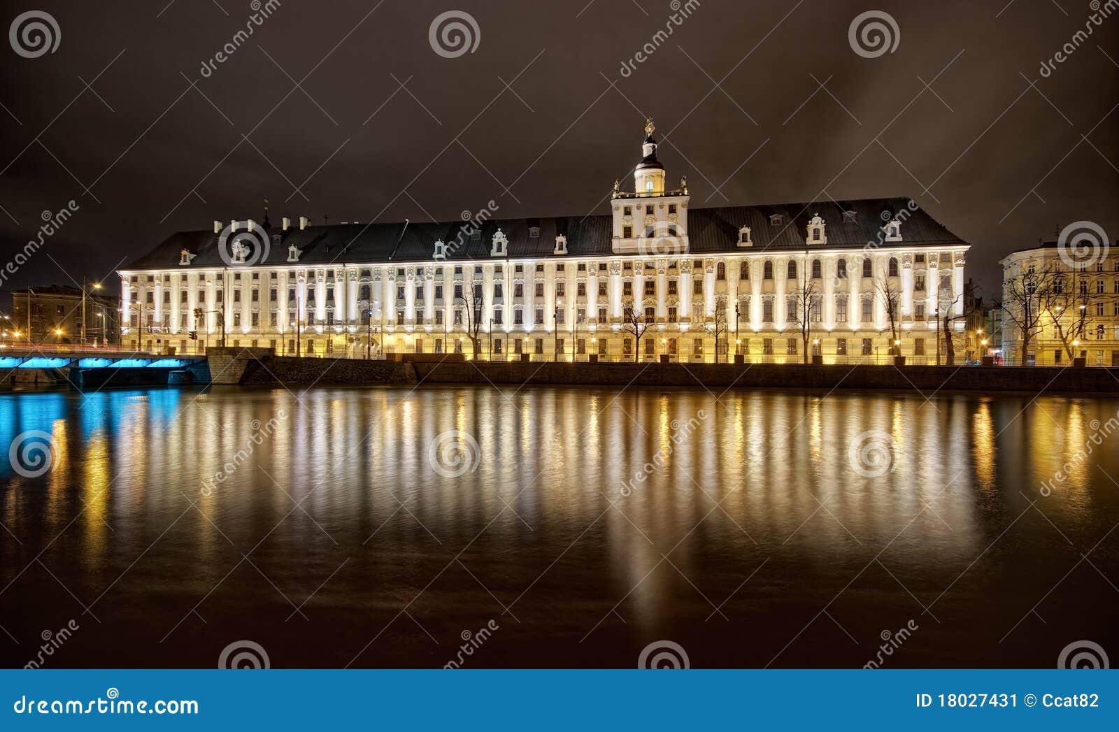 Night view on big building stock image. Image of gothic - 18027431