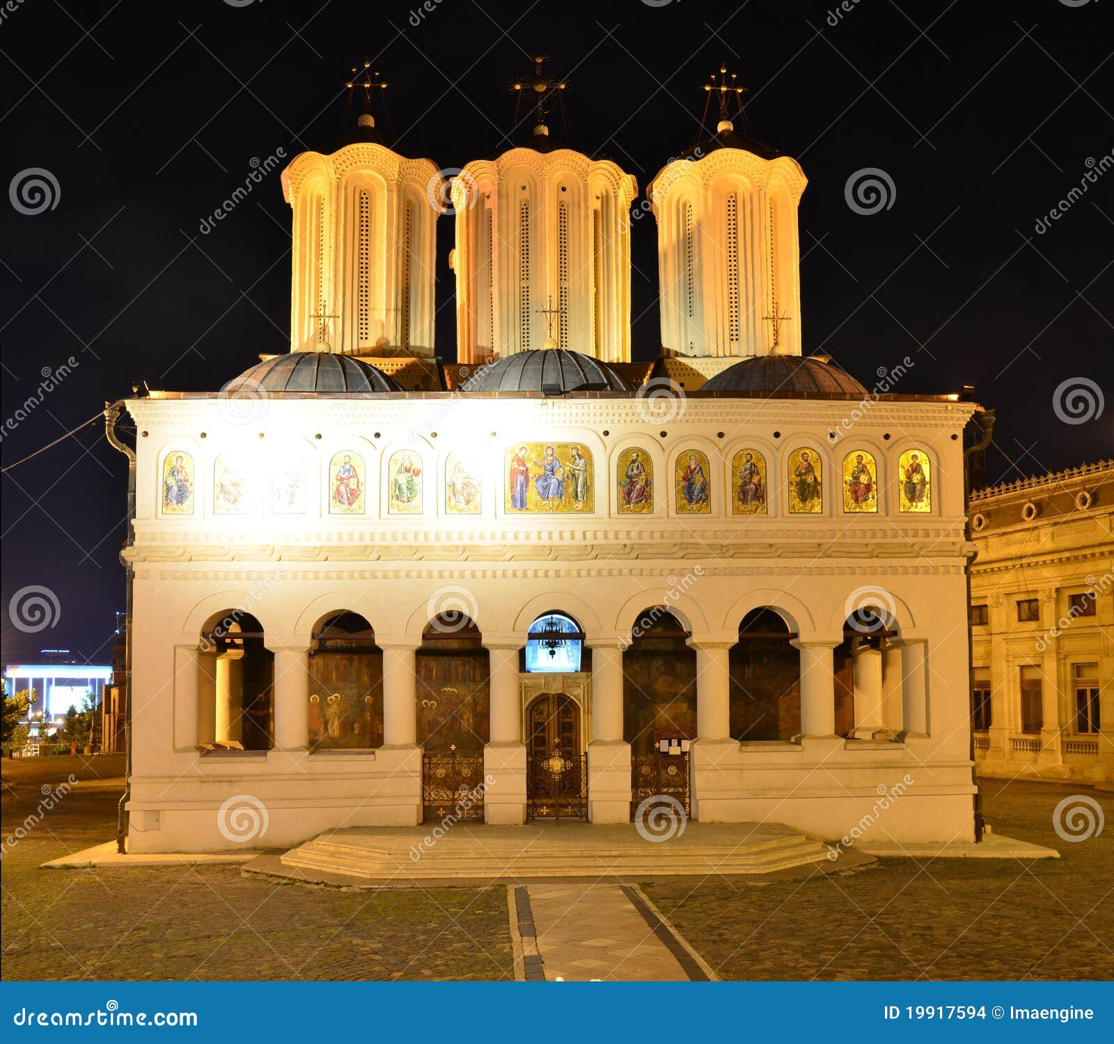 Night View of the Bucharest Metropolitan Church Stock Photo - Image of ...