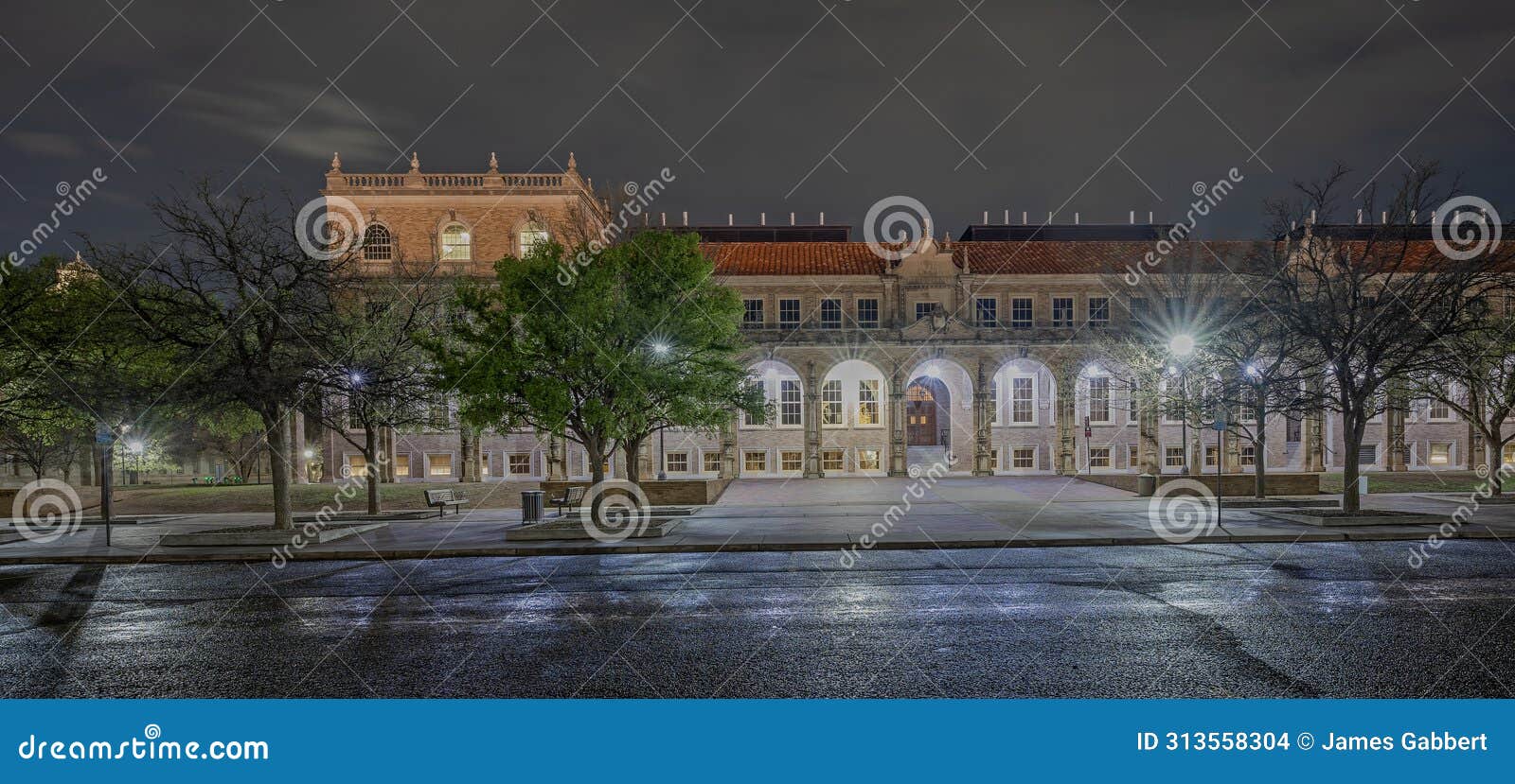 Night View of a Building on the Texas Tech Campus Stock Photo - Image ...