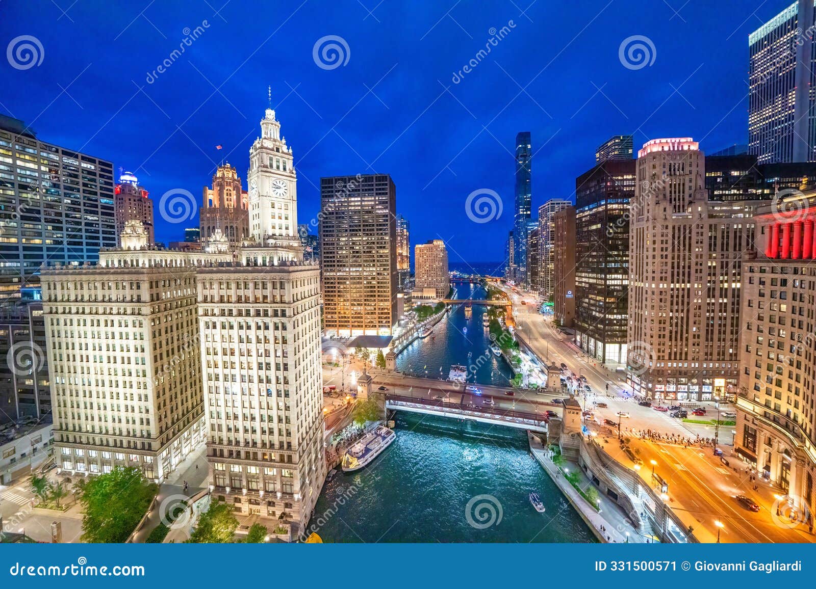 Night View of Chicago Skyscrapers from City Rooftop Editorial Photo ...