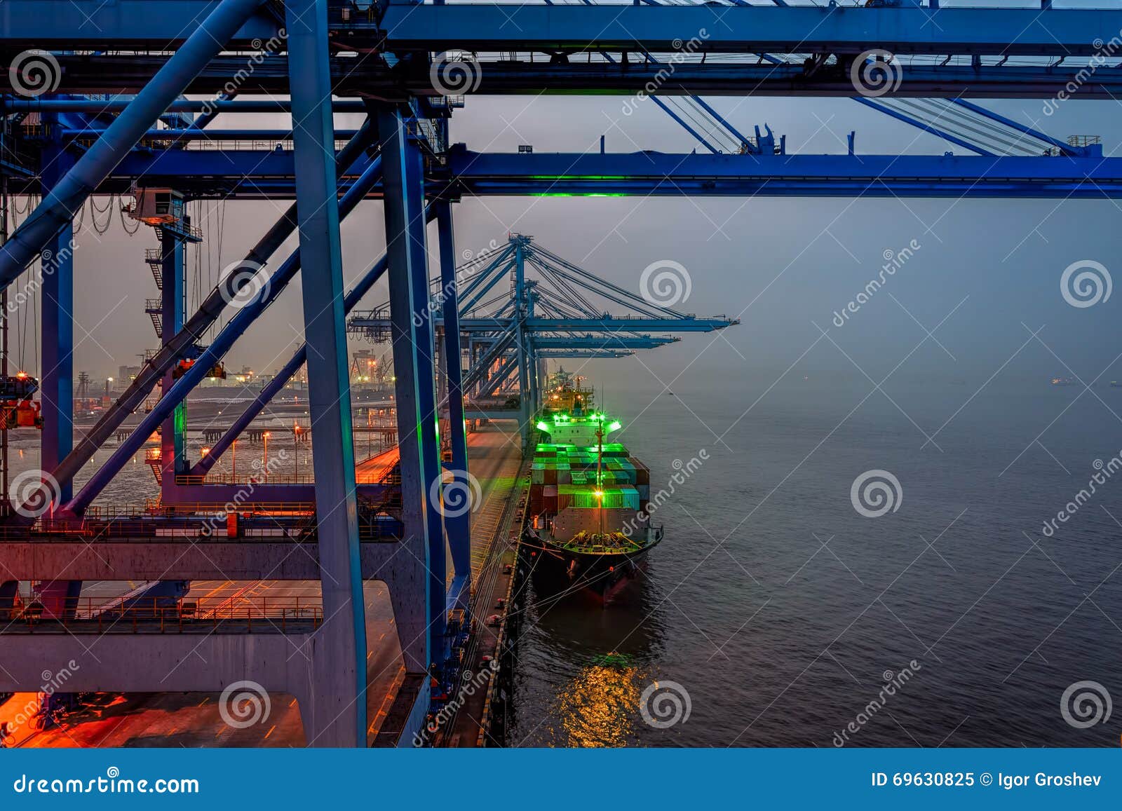 Night View of Container Terminal Stock Image - Image of load, dock ...