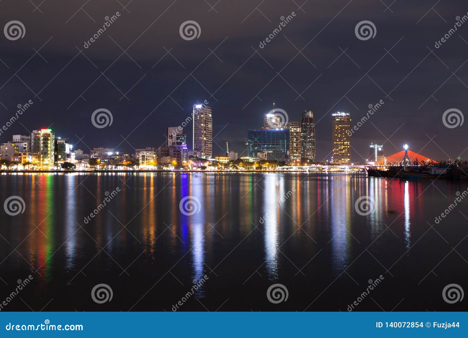 Night view of Da Nang. editorial stock image. Image of building - 140072854