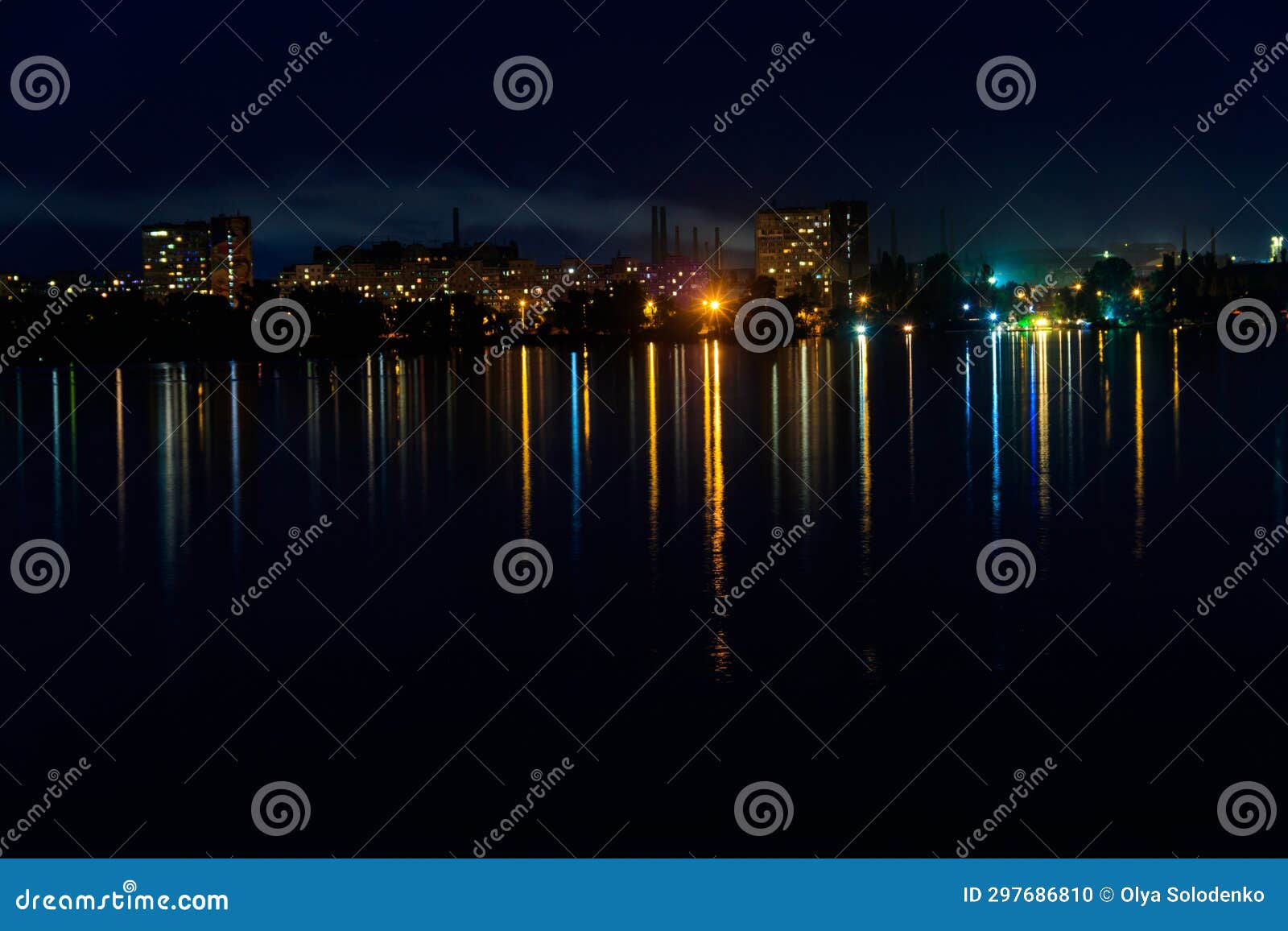Night View of the Dnieper River and Dnipro City, Ukraine Stock Photo ...
