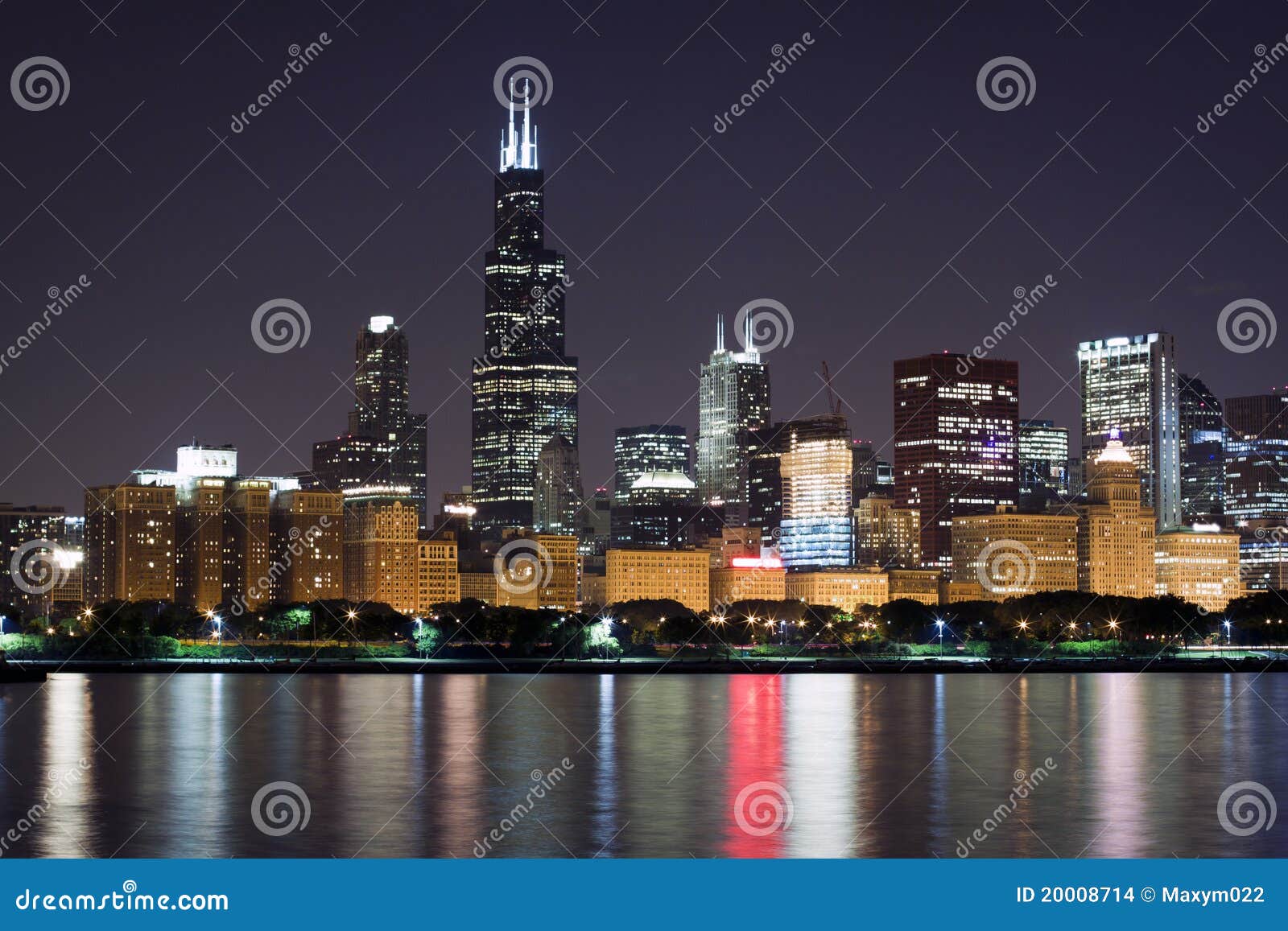 Night View at Downtown Chicago Stock Photo - Image of community, build ...
