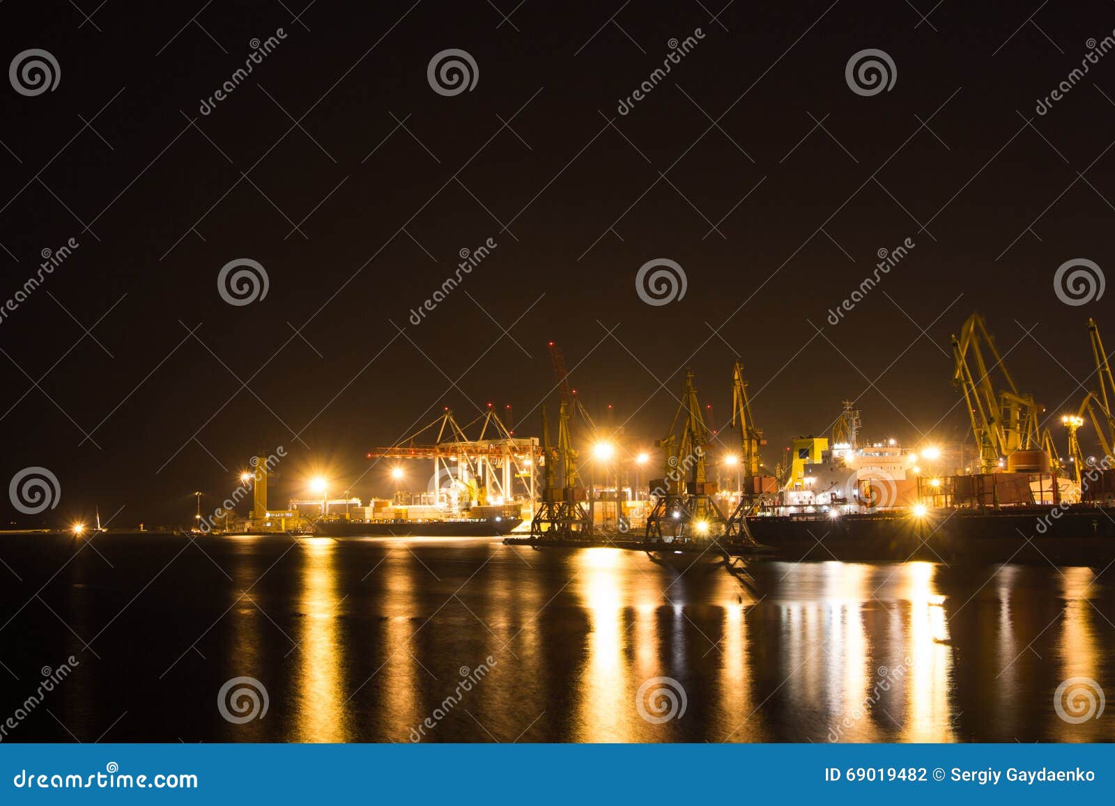 Night View of the Industrial Port Stock Photo - Image of light, export ...