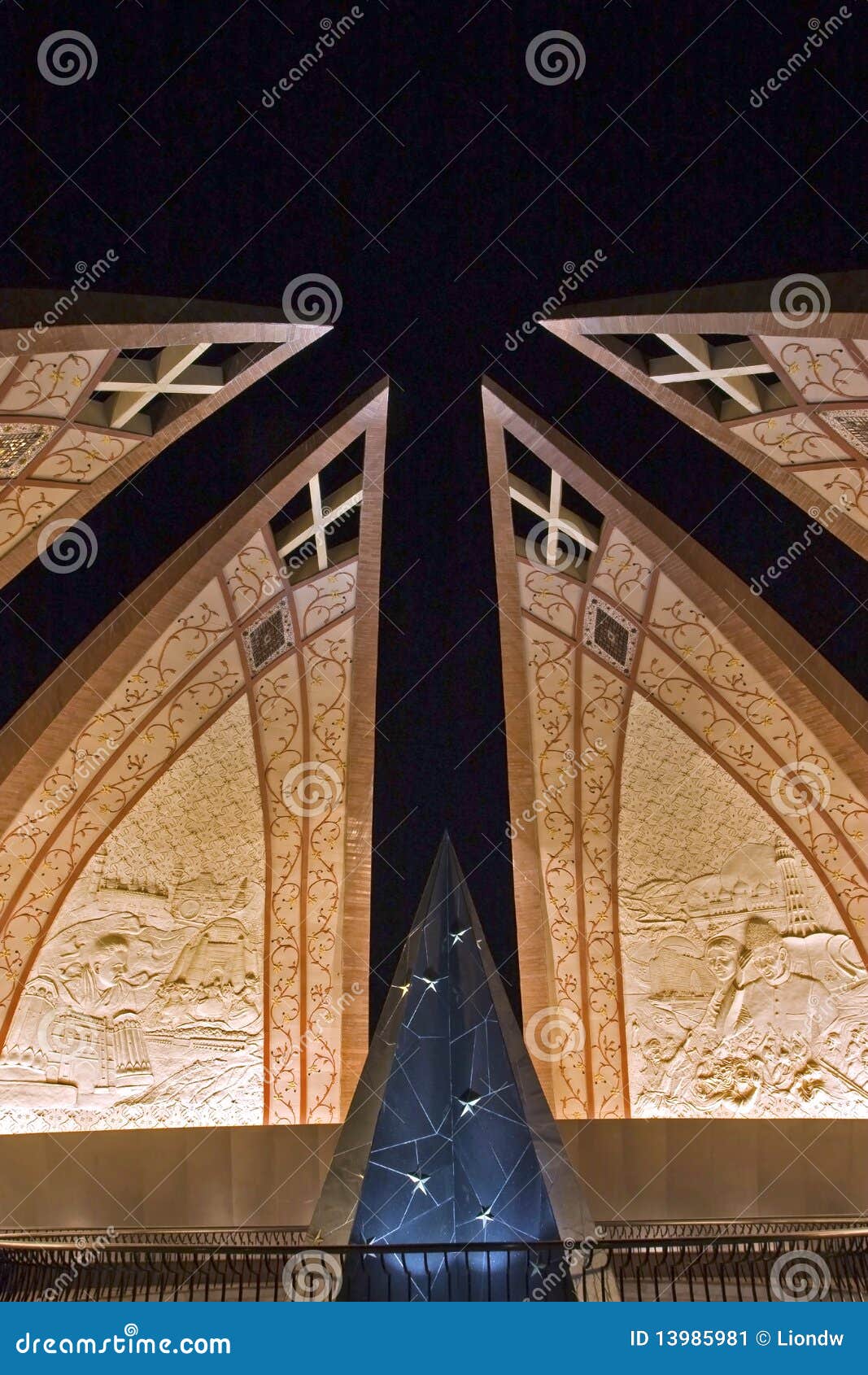 Night View of Pakistan Monument in Islamabad Stock Image - Image of ...