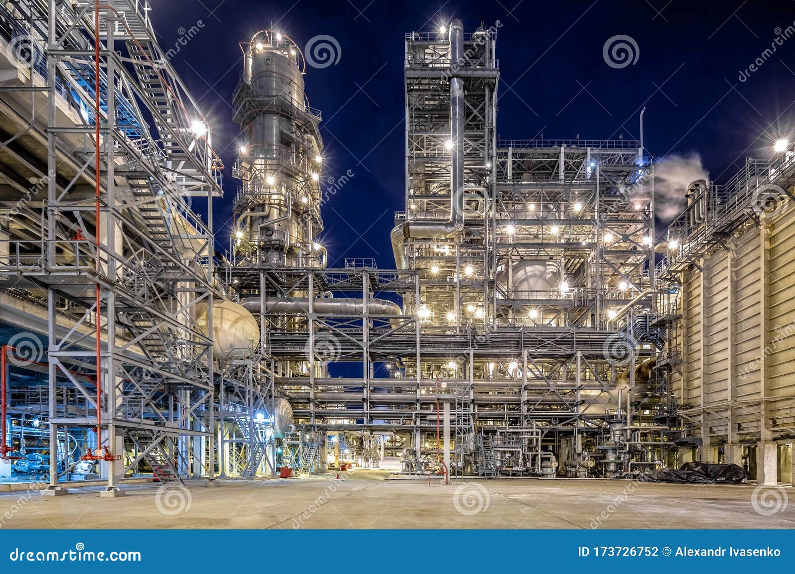 Night View of the Refinery, Distillation Columns Stock Photo - Image of ...