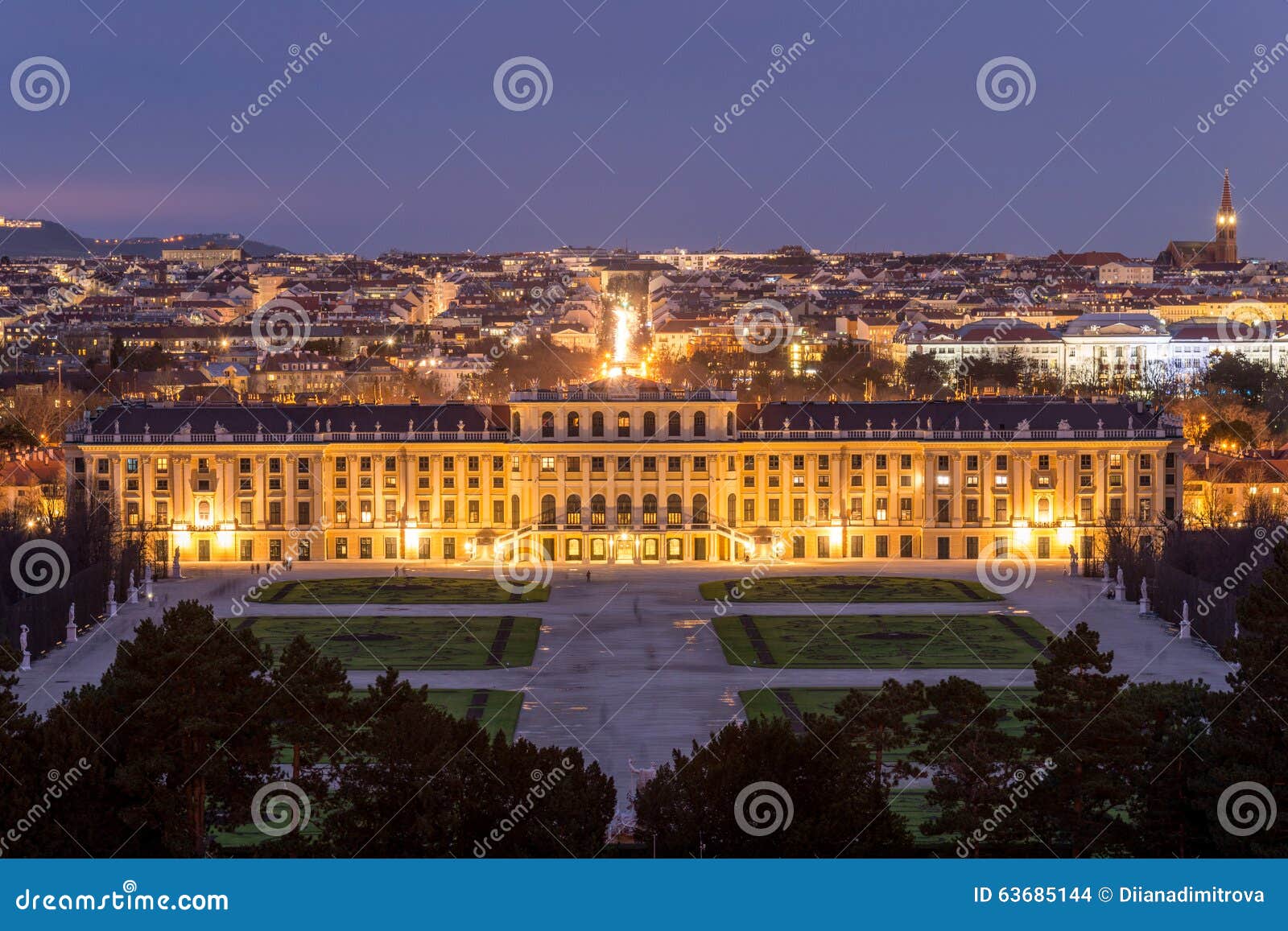 Night View on Schonbrunn Palace, Vienna, Austria Editorial Stock Image ...