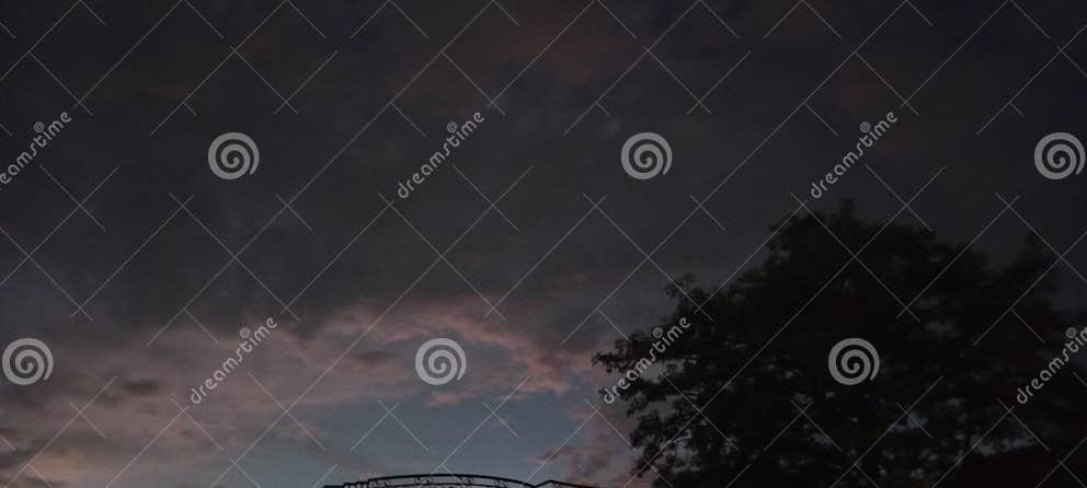 Night View of the Sky and Tree. Stock Image - Image of sunset, sunrise ...