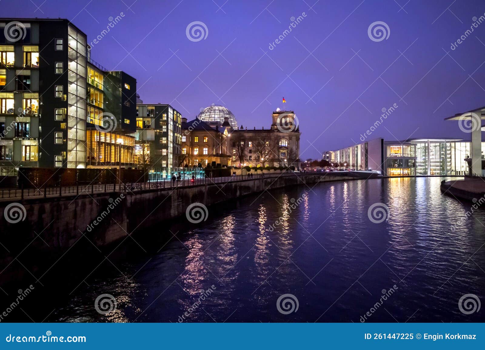 Night View on the Spree River in Berlin, Germany Editorial Image ...