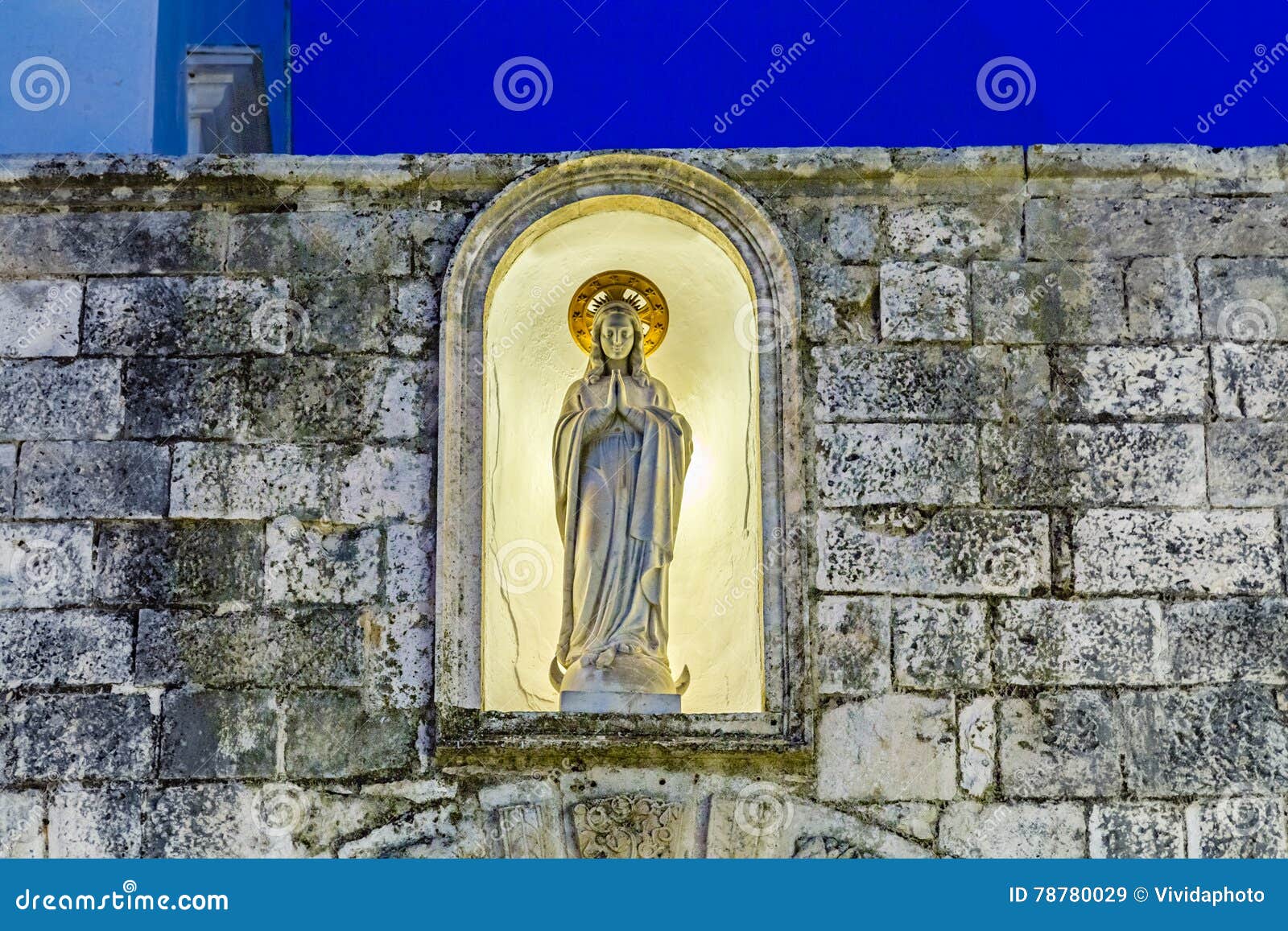 Statue Of The Blessed Virgin Mary With Baby Jesus Royalty-Free Stock ...