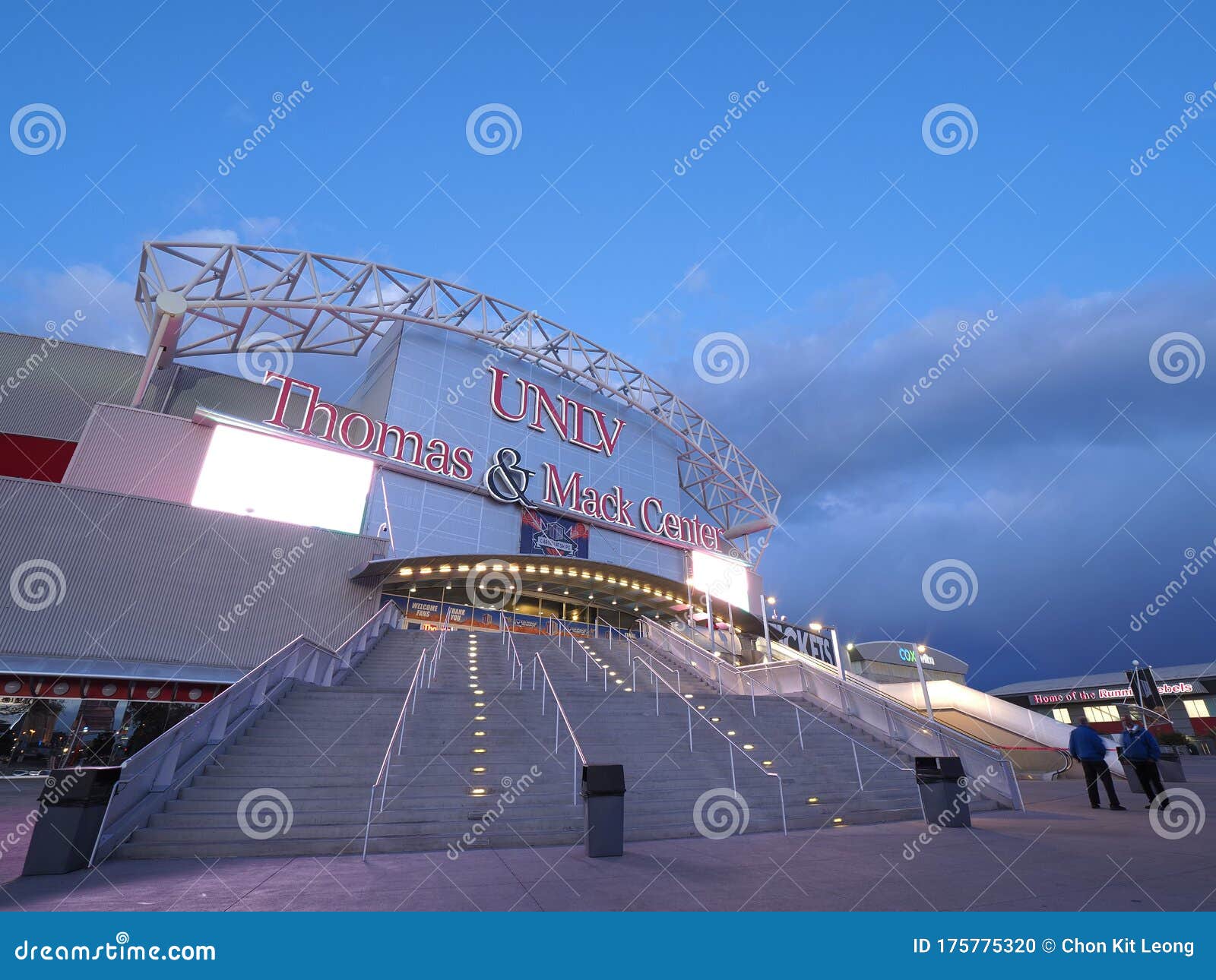 Night View of the Thomas & Mack Center of UNLV Editorial Image - Image ...