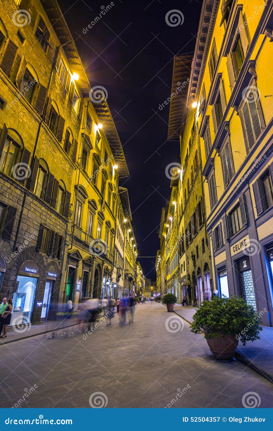 Night View of the Town Square in Florence Italy Editorial Photography ...