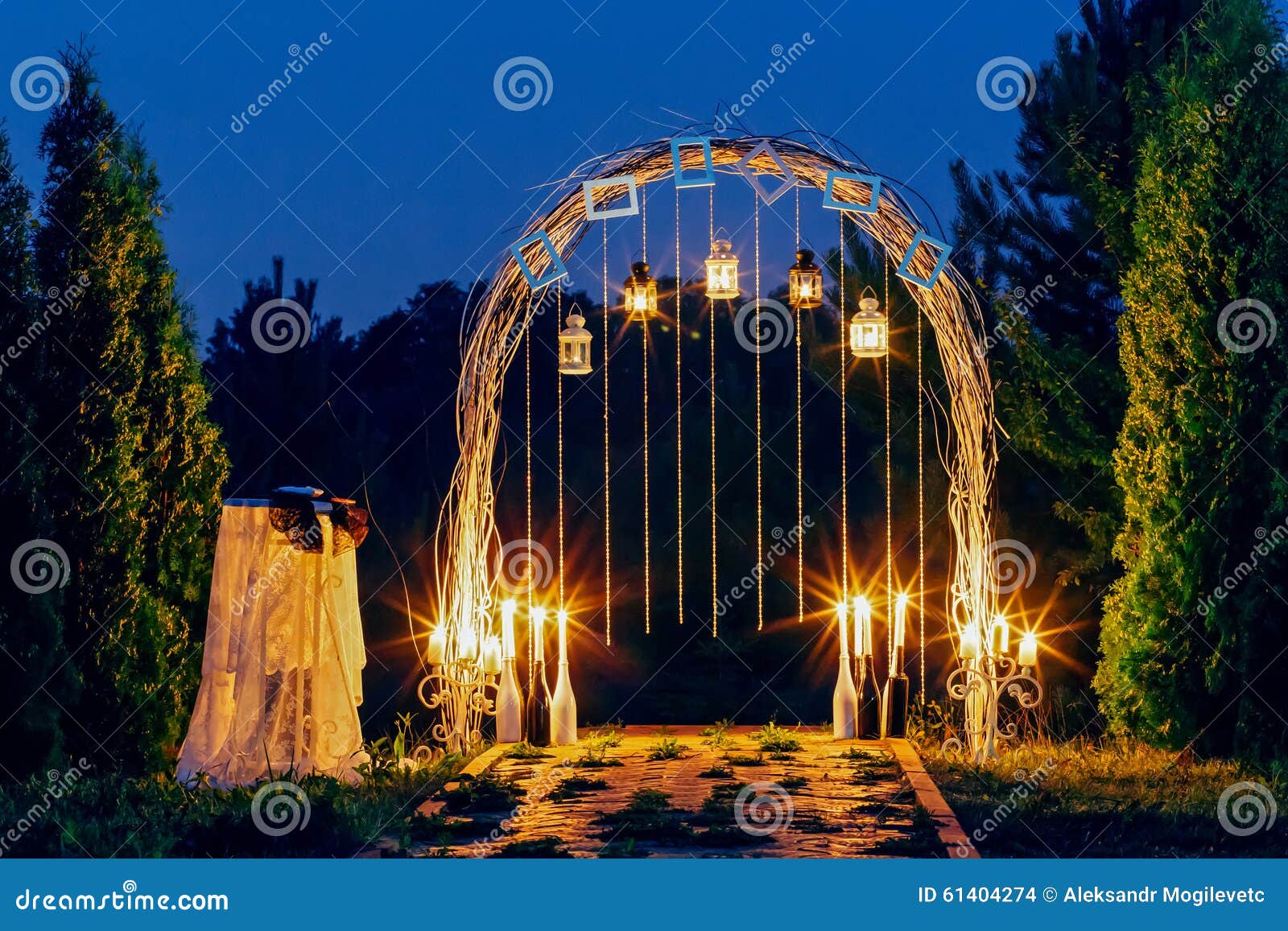 Night wedding arch stock photo. Image of blurred, enjoy - 61404274