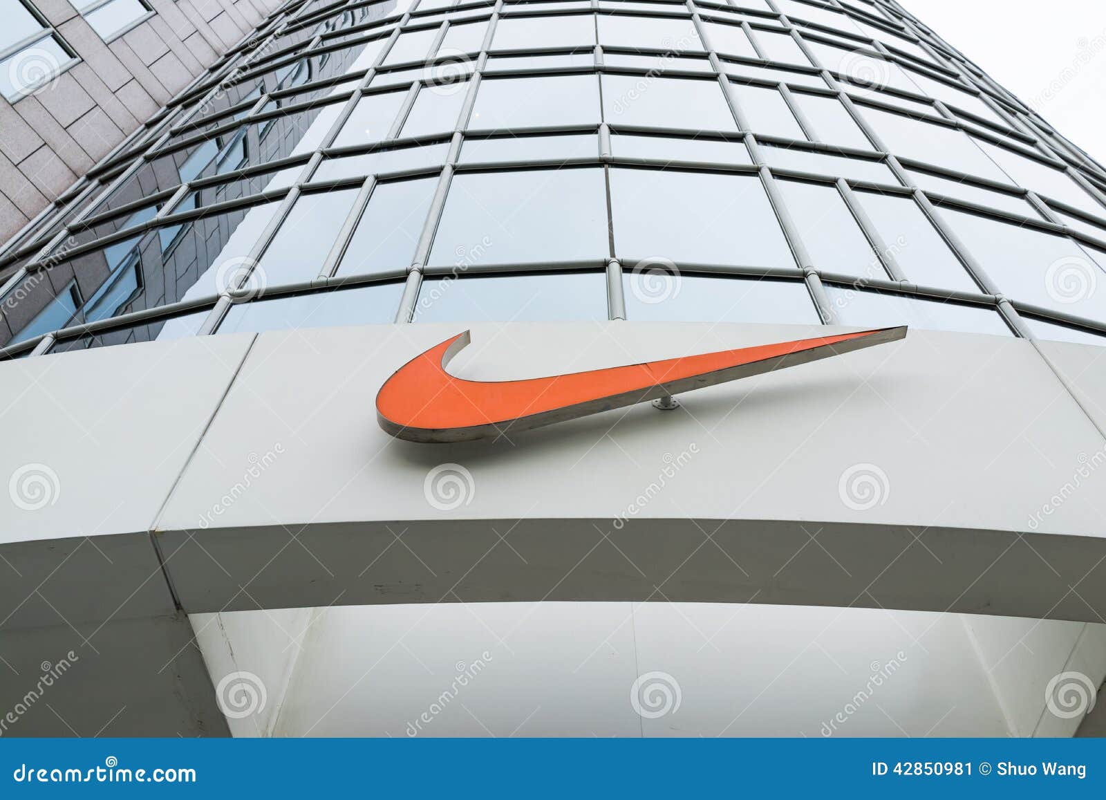 Nike Store editorial photo. Image of commercial, reflect - 42850981