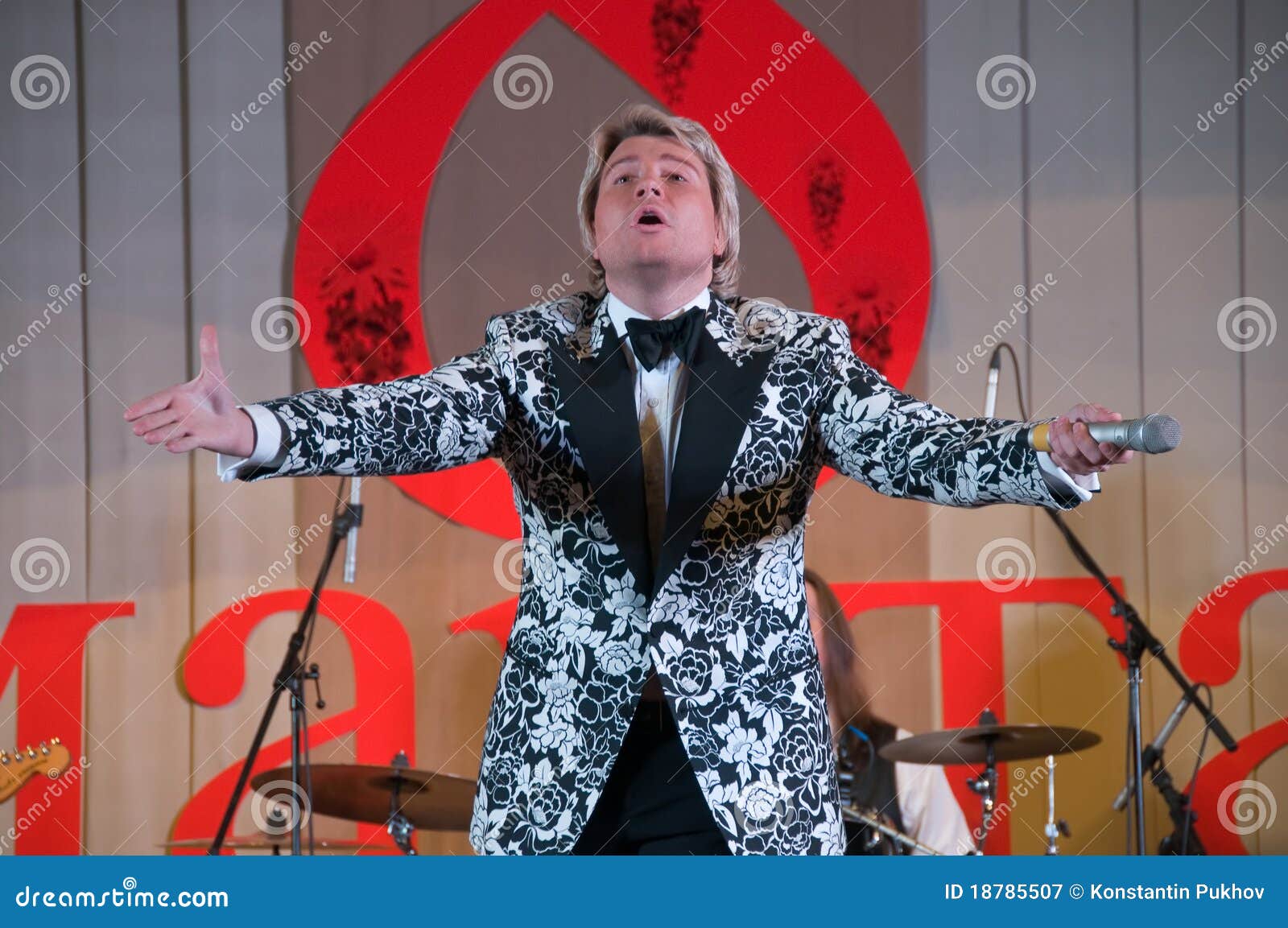 Nikolay Baskov editorial photography. Image of portrait - 18785507