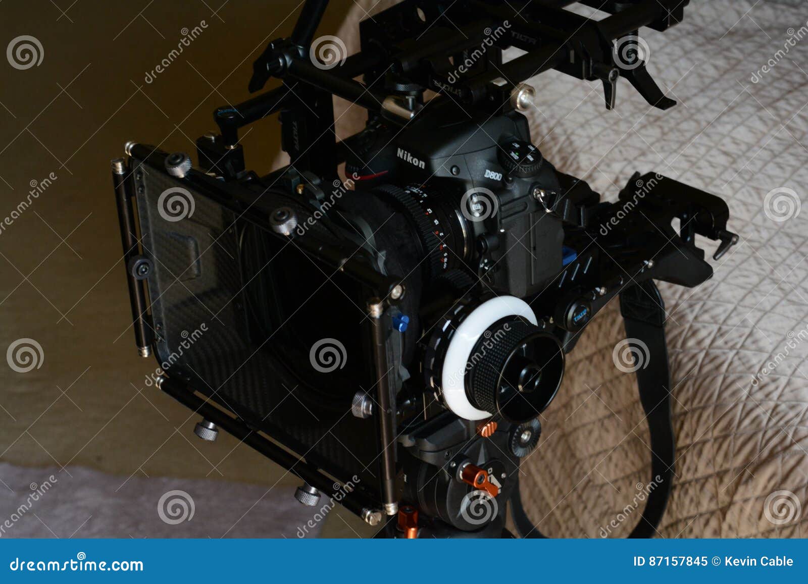 Nikon D800 camera rig editorial image. Image of camera - 87157845