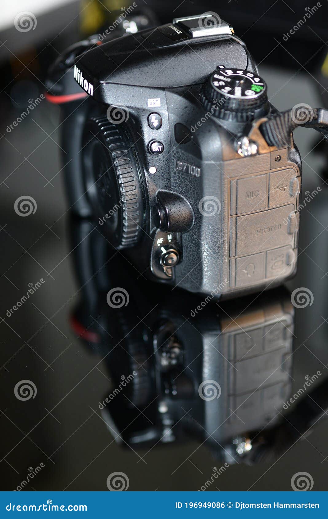 Nikon D7100 Dls Camera in Closeup Editorial Photo - Image of dslr ...