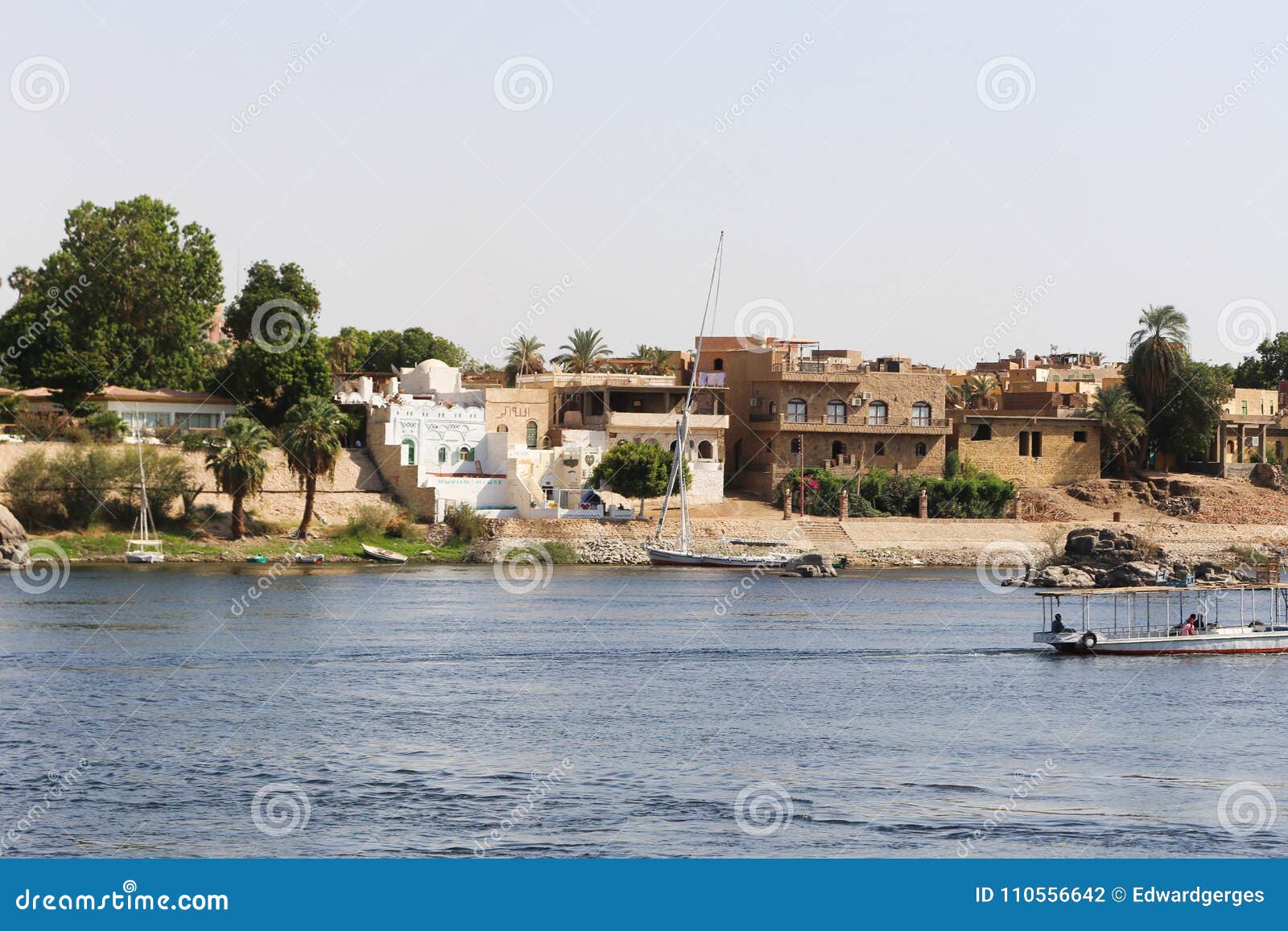 Nile River - Aswan Egypt editorial photography. Image of lake - 110556642
