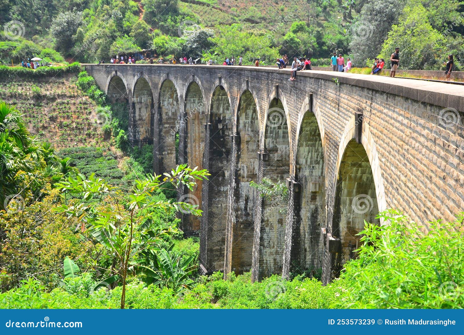 Best View of Nine Arch Bride Srilanka Editorial Stock Image - Image of ...