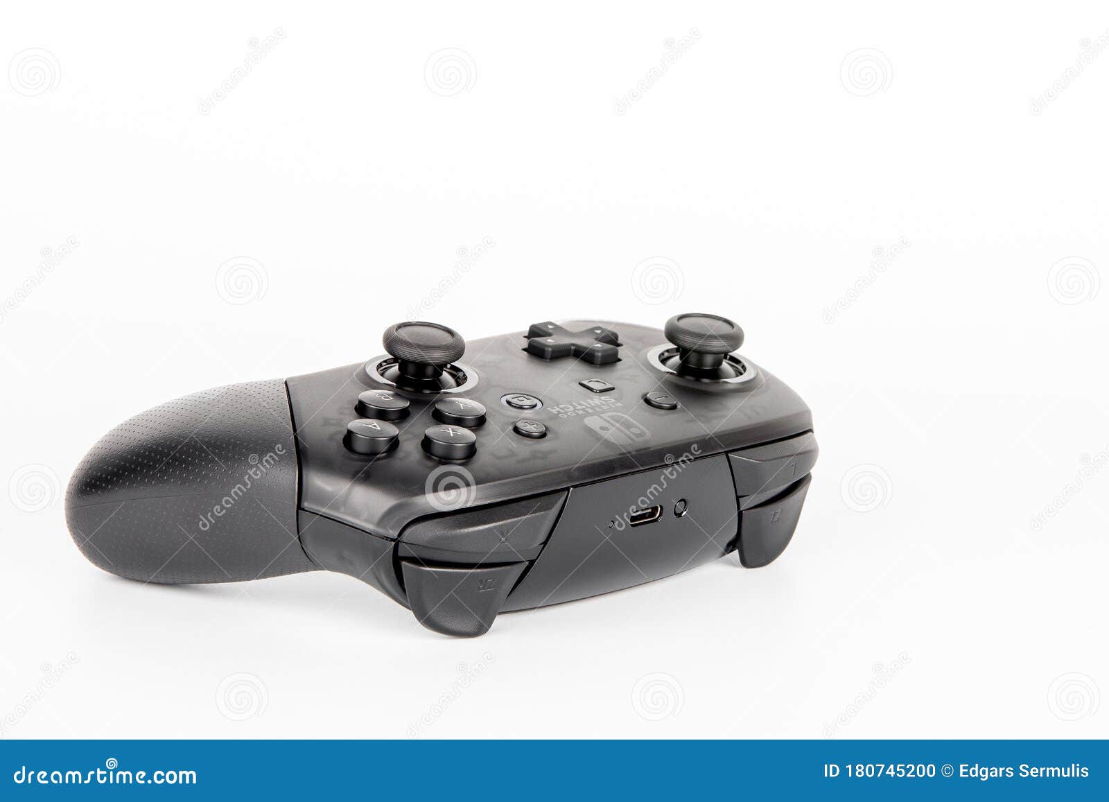 Nintendo Pro Controller for Nintendo Switch, Black Console for Gamers ...