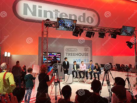 Nintendo Treehouse at E3 2014 Editorial Image - Image of miyamoto, wiiu ...