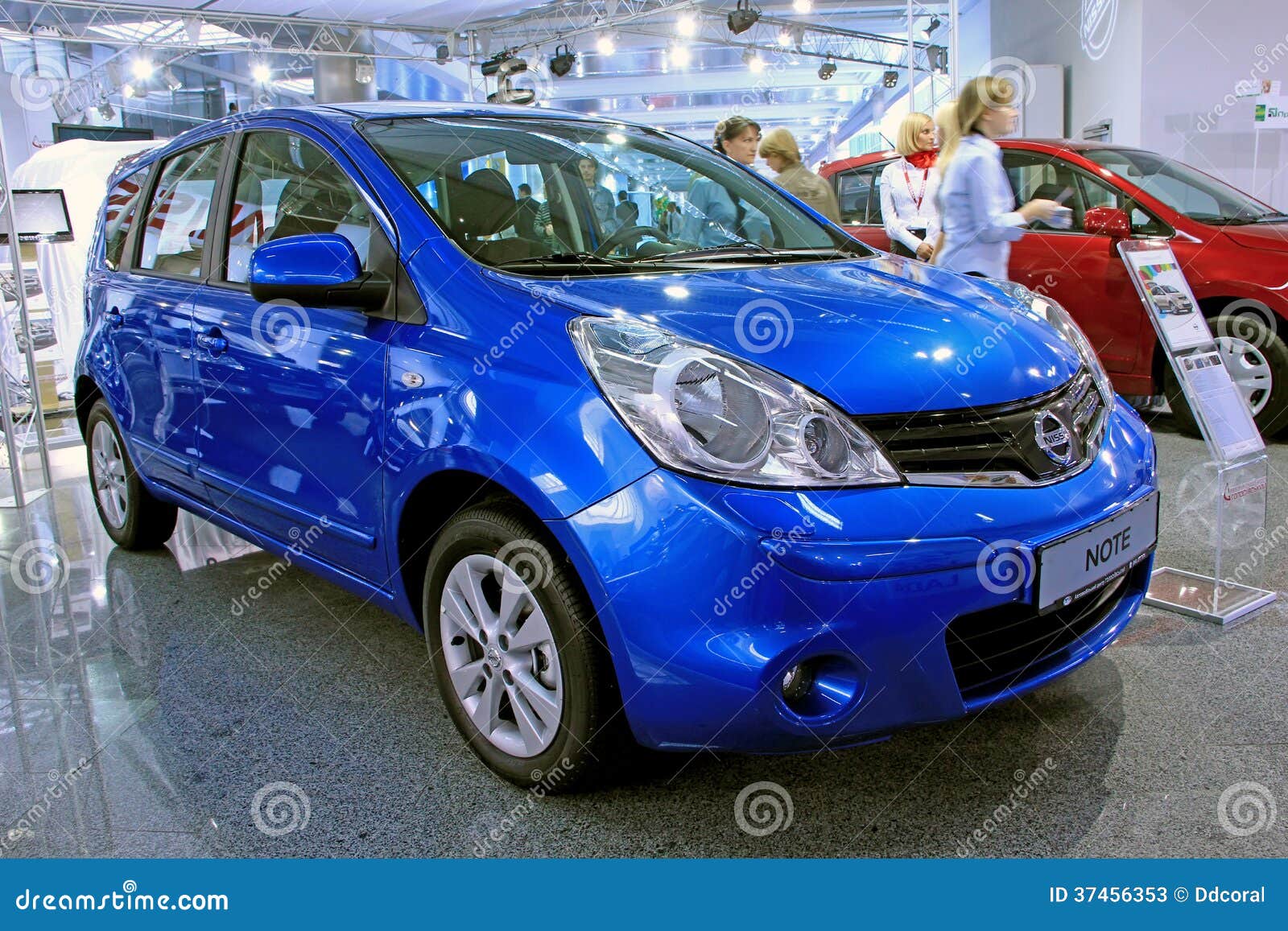 Nissan Note editorial stock photo. Image of autocar, drive - 37456353