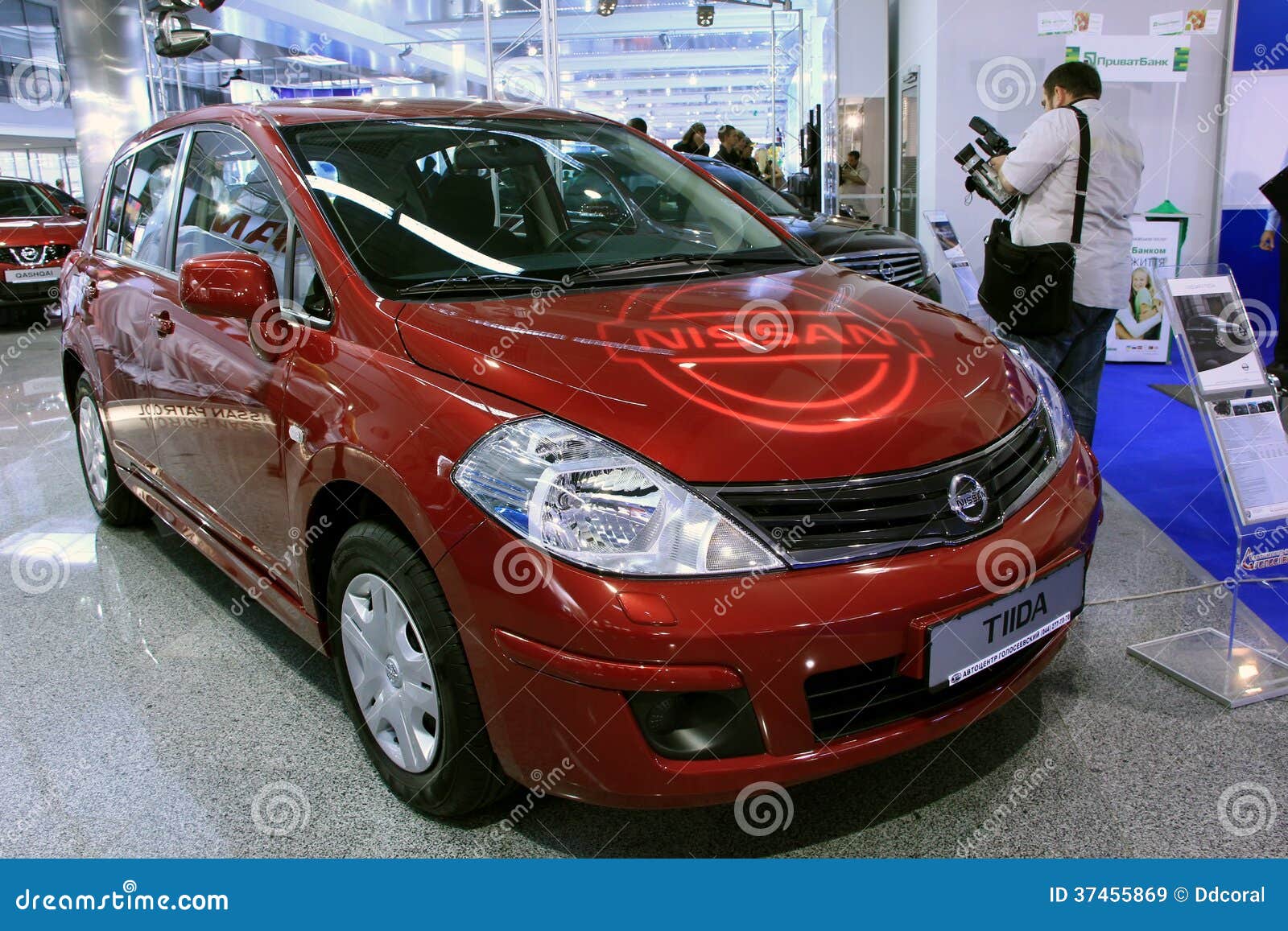 Nissan Tiida editorial stock image. Image of future, luxury - 37455869