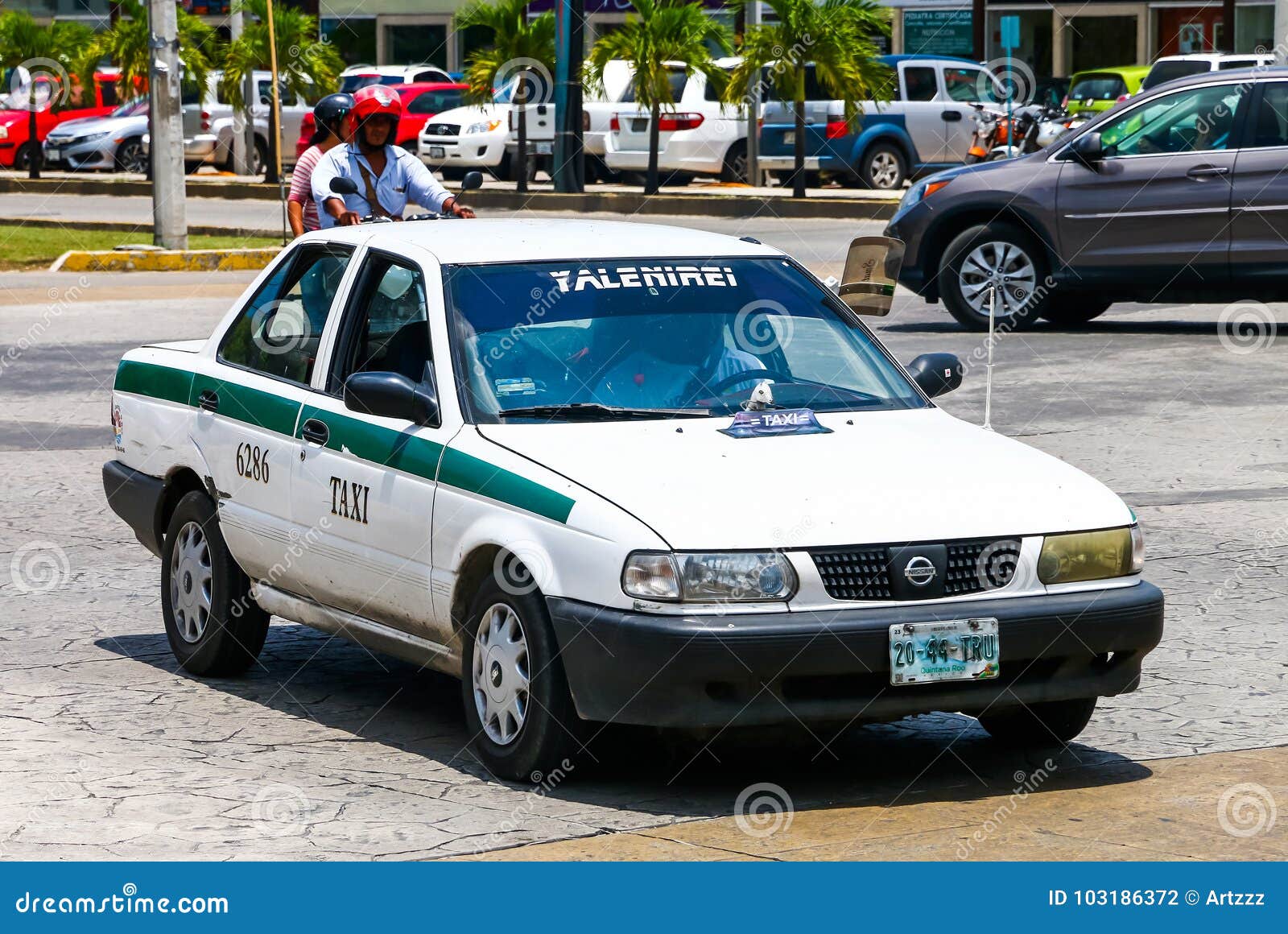 Nissan Tsuru fotografía editorial. Imagen de mexicano - 103186372