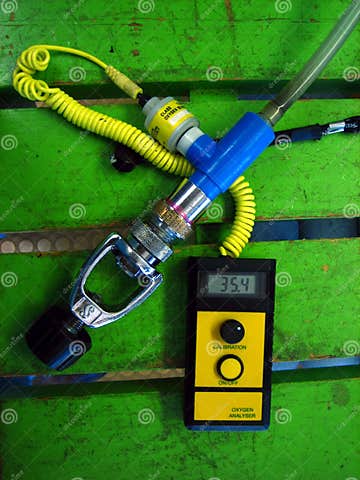 Nitrox analyzer stock photo. Image of diving, analyzer - 6484082