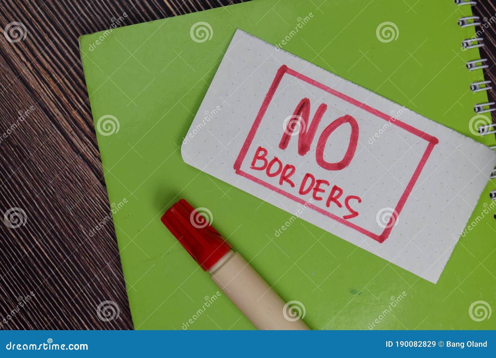No Borders Text on Sticky Notes Isolated on Office Desk Stock Image ...