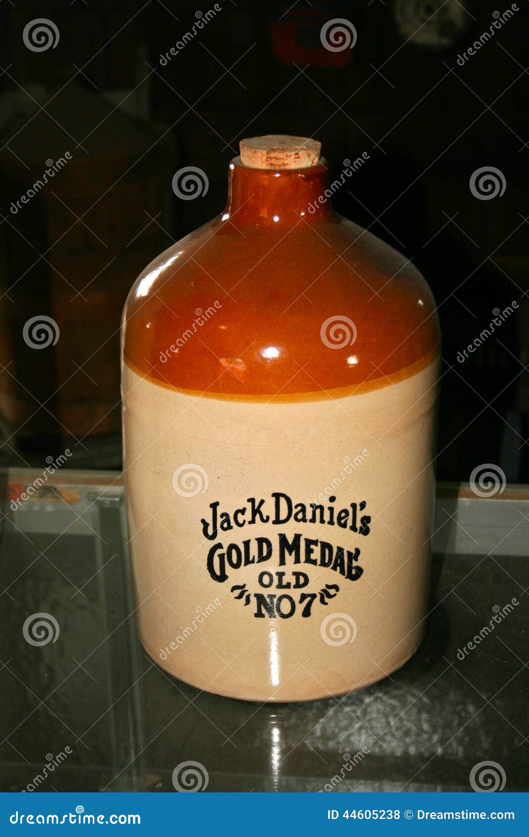 No. Della Medaglia D'oro Di Jack Daniel Vecchio Brocca 7 Fotografia ...