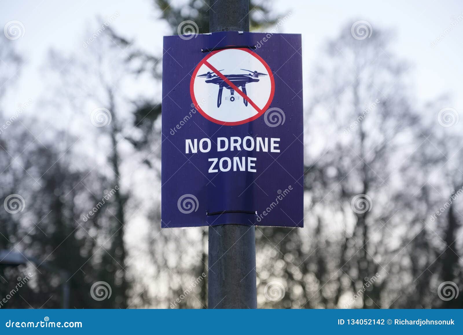 No Drone Flying Aircraft Zone Allowed Permit Safety Sign Gatwick ... No Drone Flying Aircraft Zone Allowed Permit Safety Sign Gatwick ...