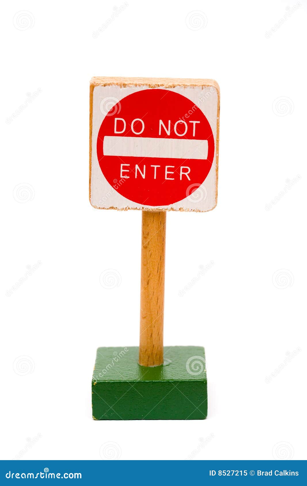 No entre imagen de archivo. Imagen de rojo, madera, transporte - 8527215