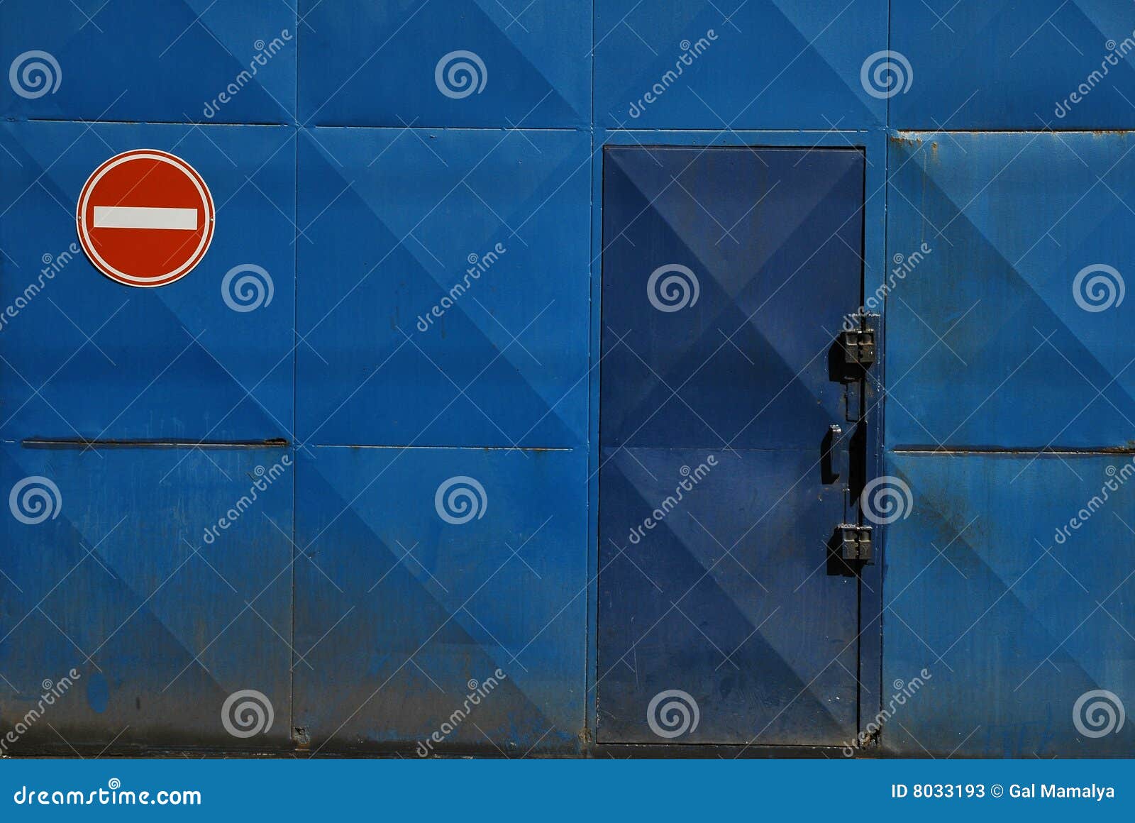 No entry sign by door stock image. Image of entryway, entry - 8033193