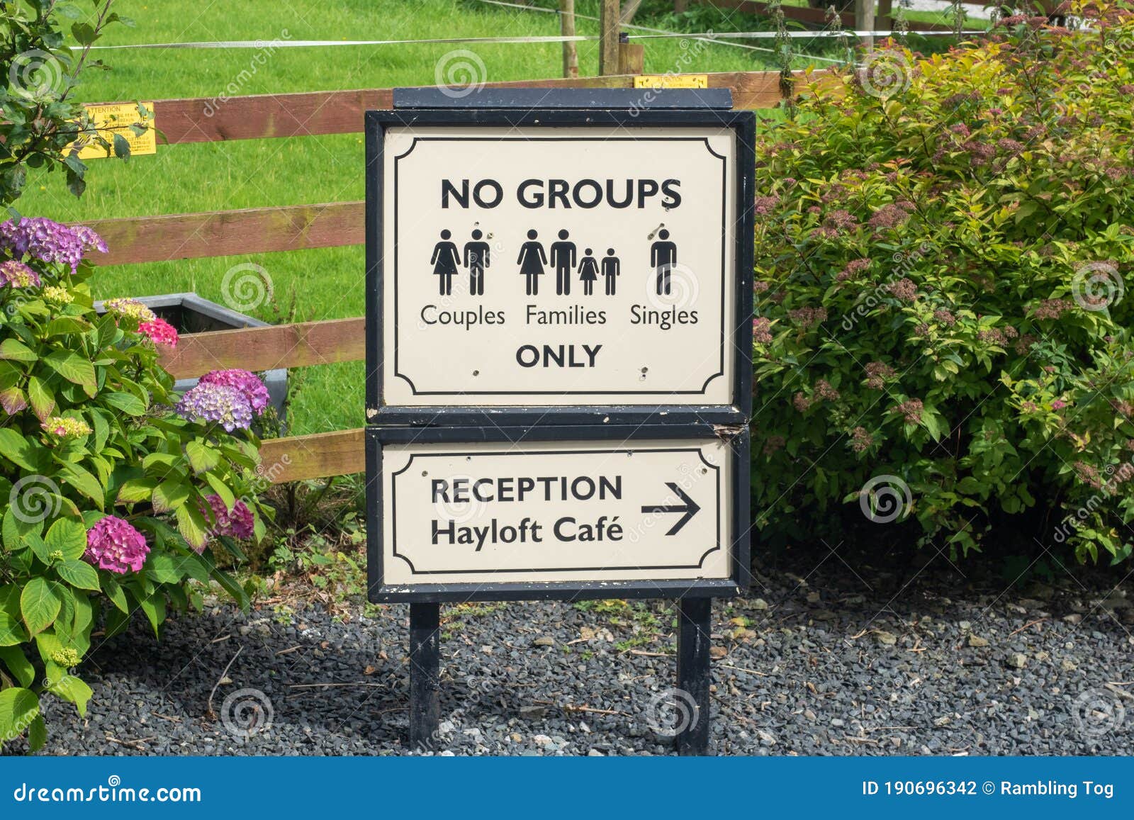 Sign Outside Castlerigg CAMPSITE SAYING No Groups Editorial Photography ...