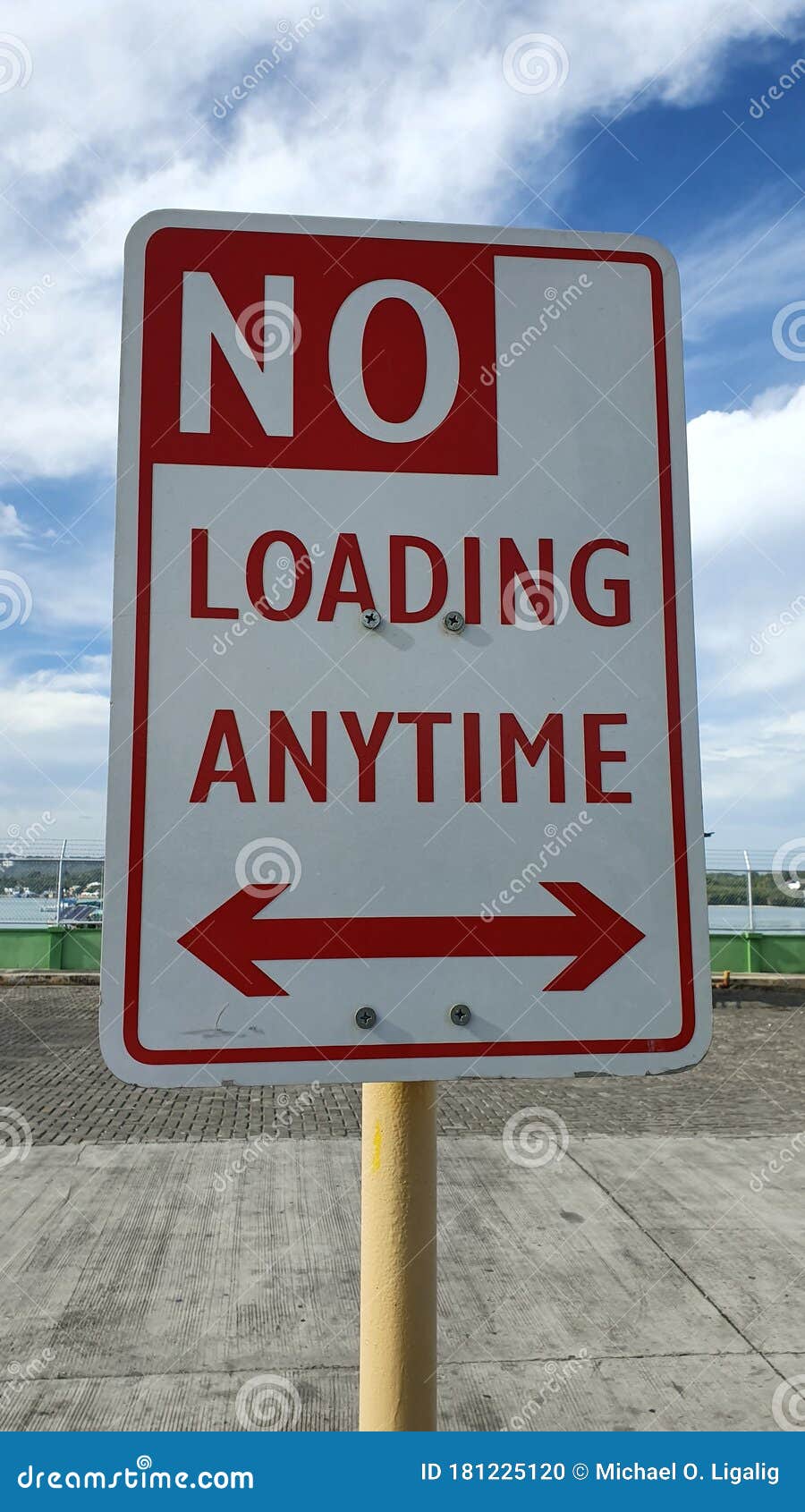 No Loading Anytime Public Sign Stock Photo - Image of symbol, sign ...