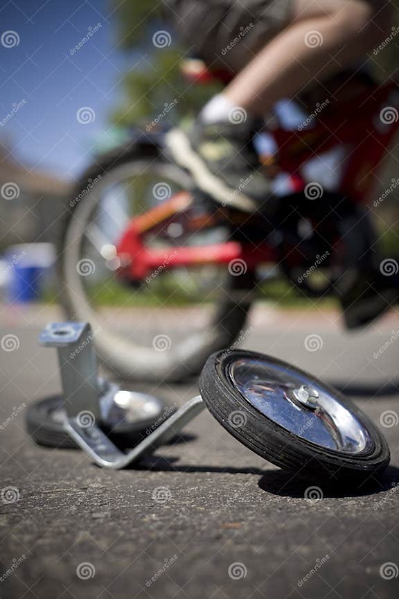 No more training wheels stock image. Image of bike, correct - 16254941