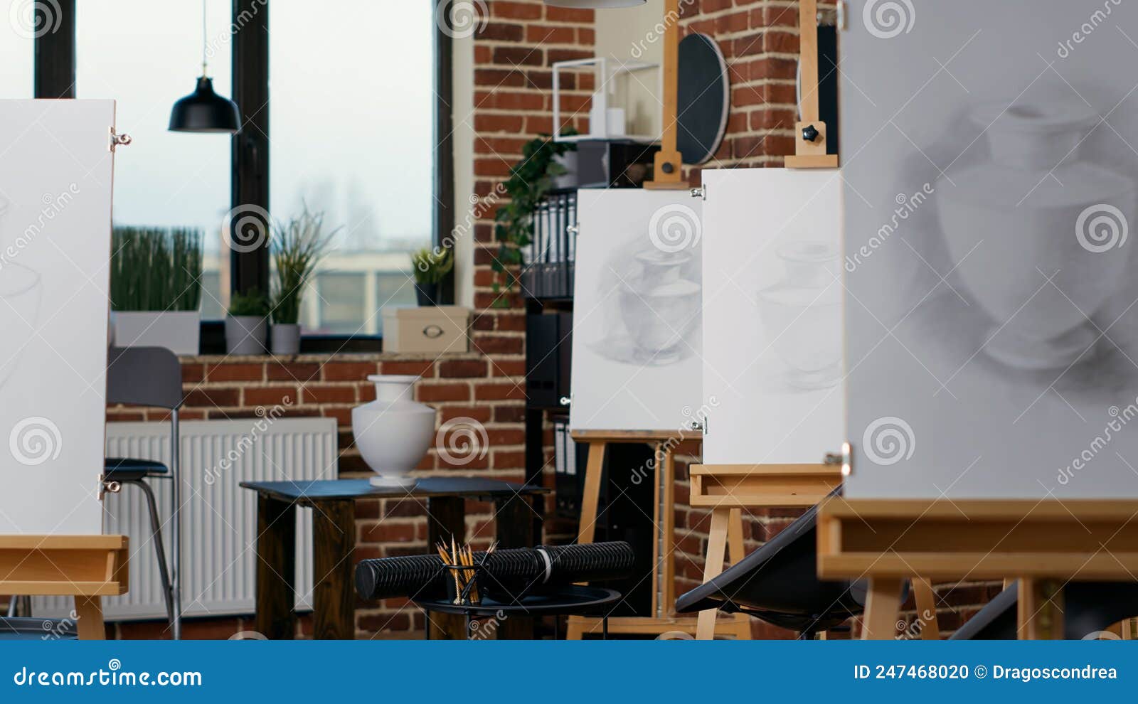 No People in Empty Art Class To Draw on Canvas with Easel Stock Photo ...