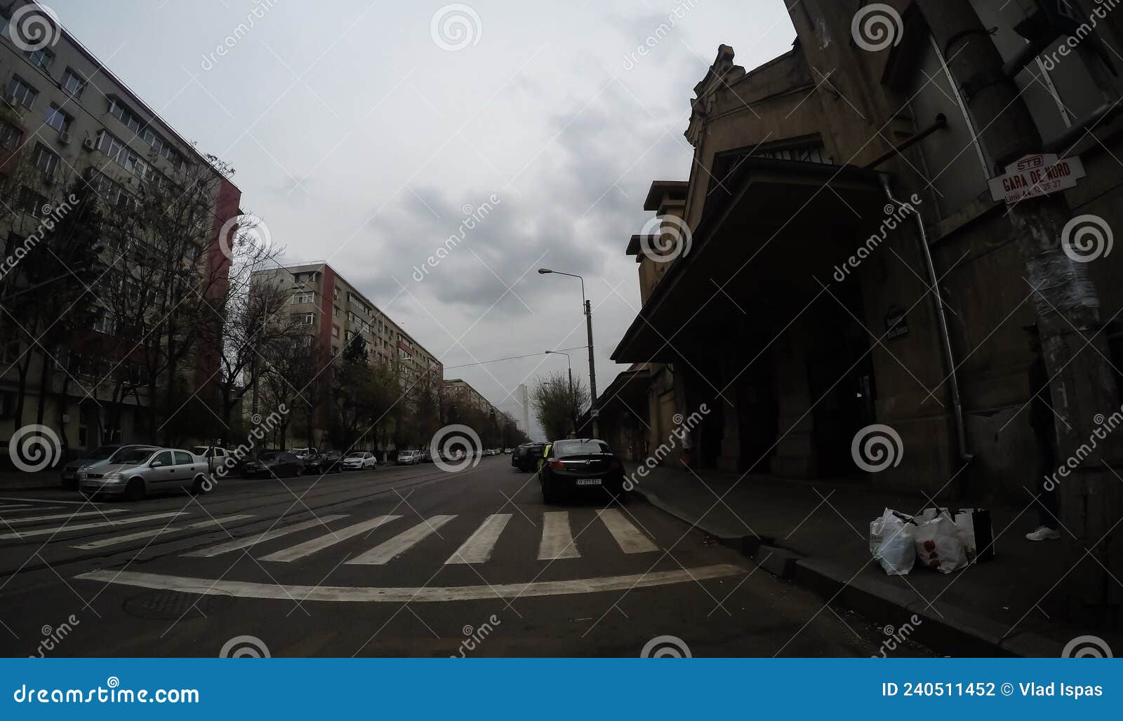 No Traffic Jam, No Pollution, Empty Streets in Downtown Bucharest ...