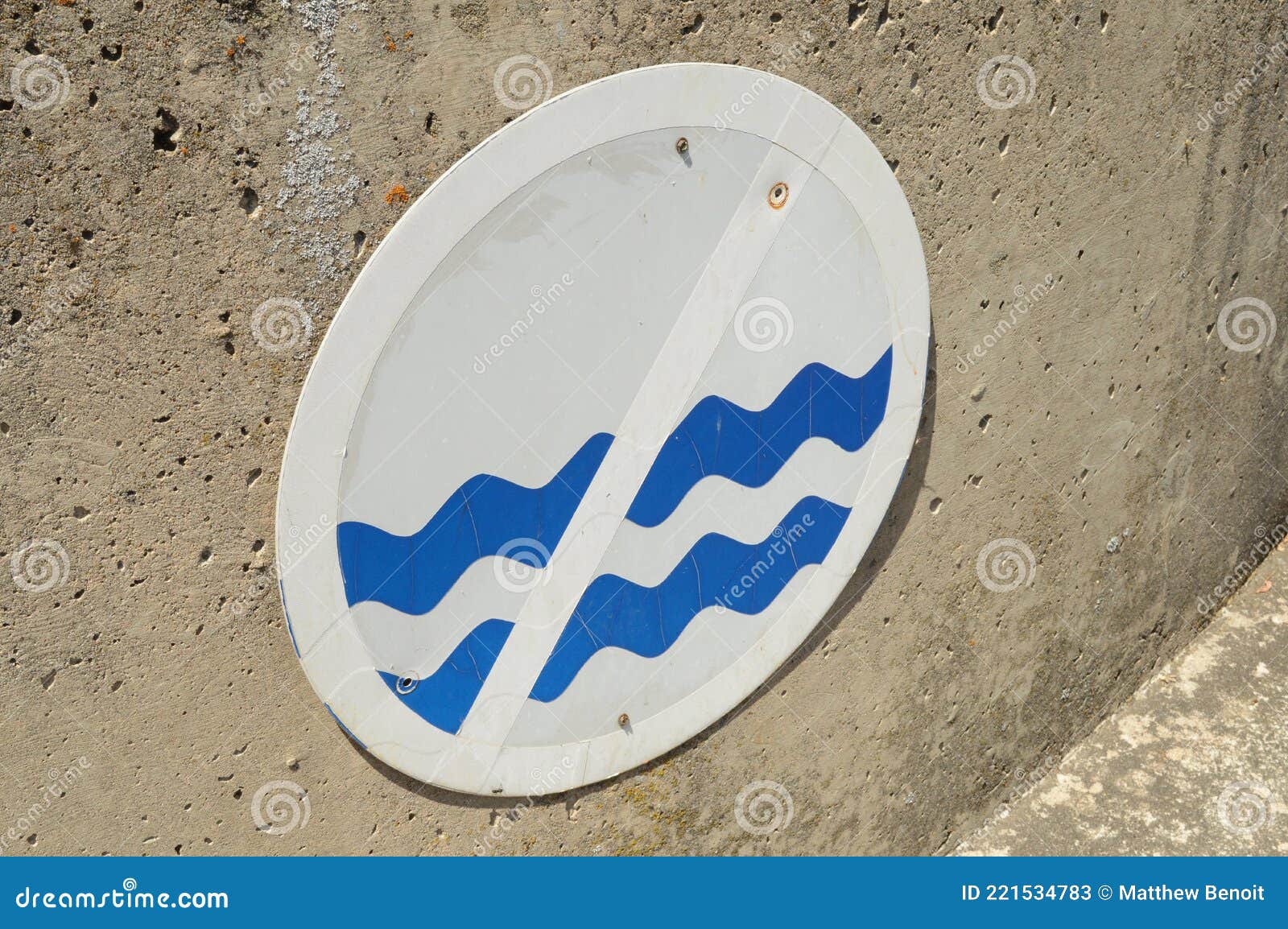 No Waves Boating Sign stock image. Image of aqua, attention - 221534783