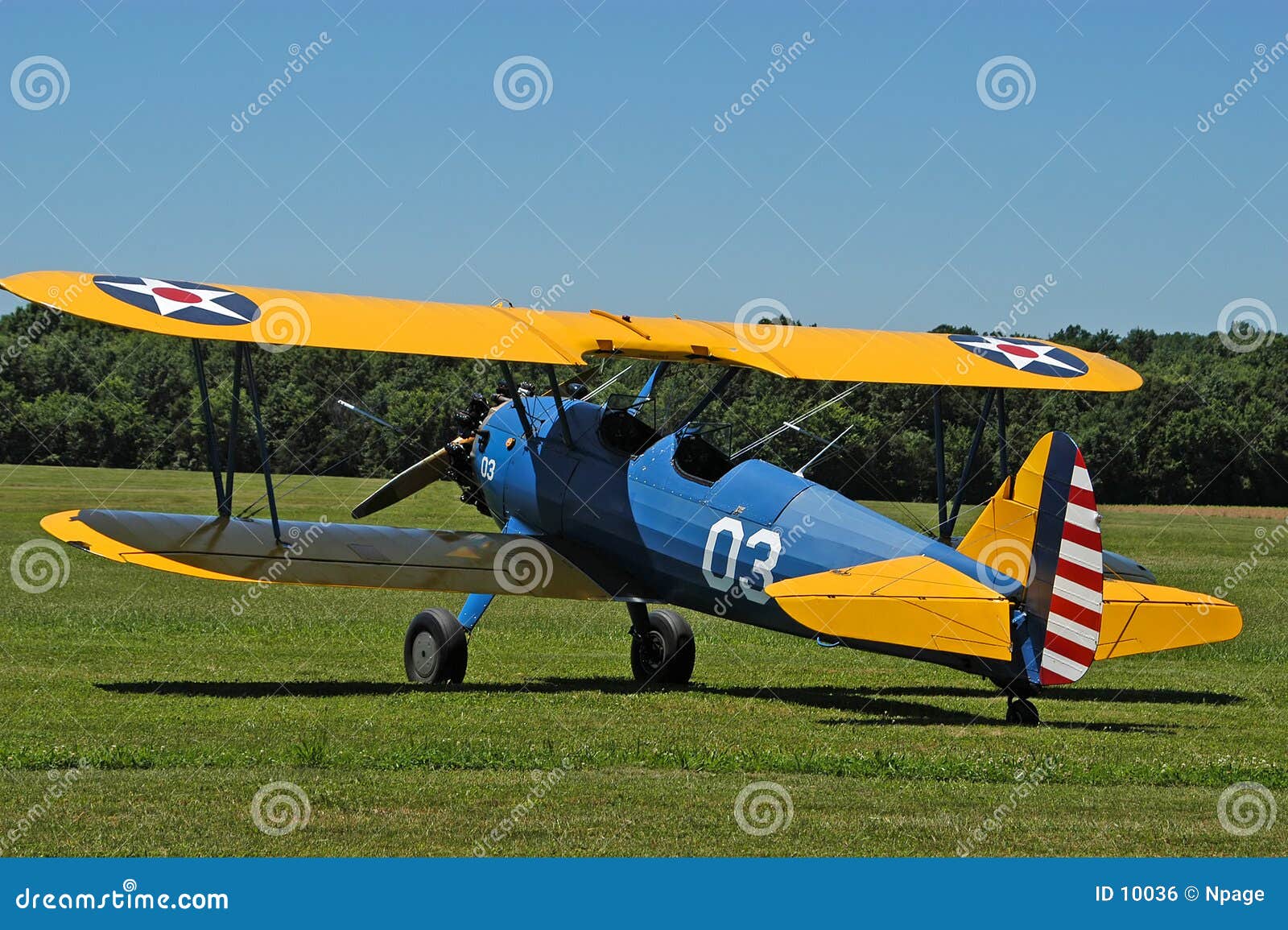 No1 antigo do biplano foto de stock. Imagem de colheita - 10036